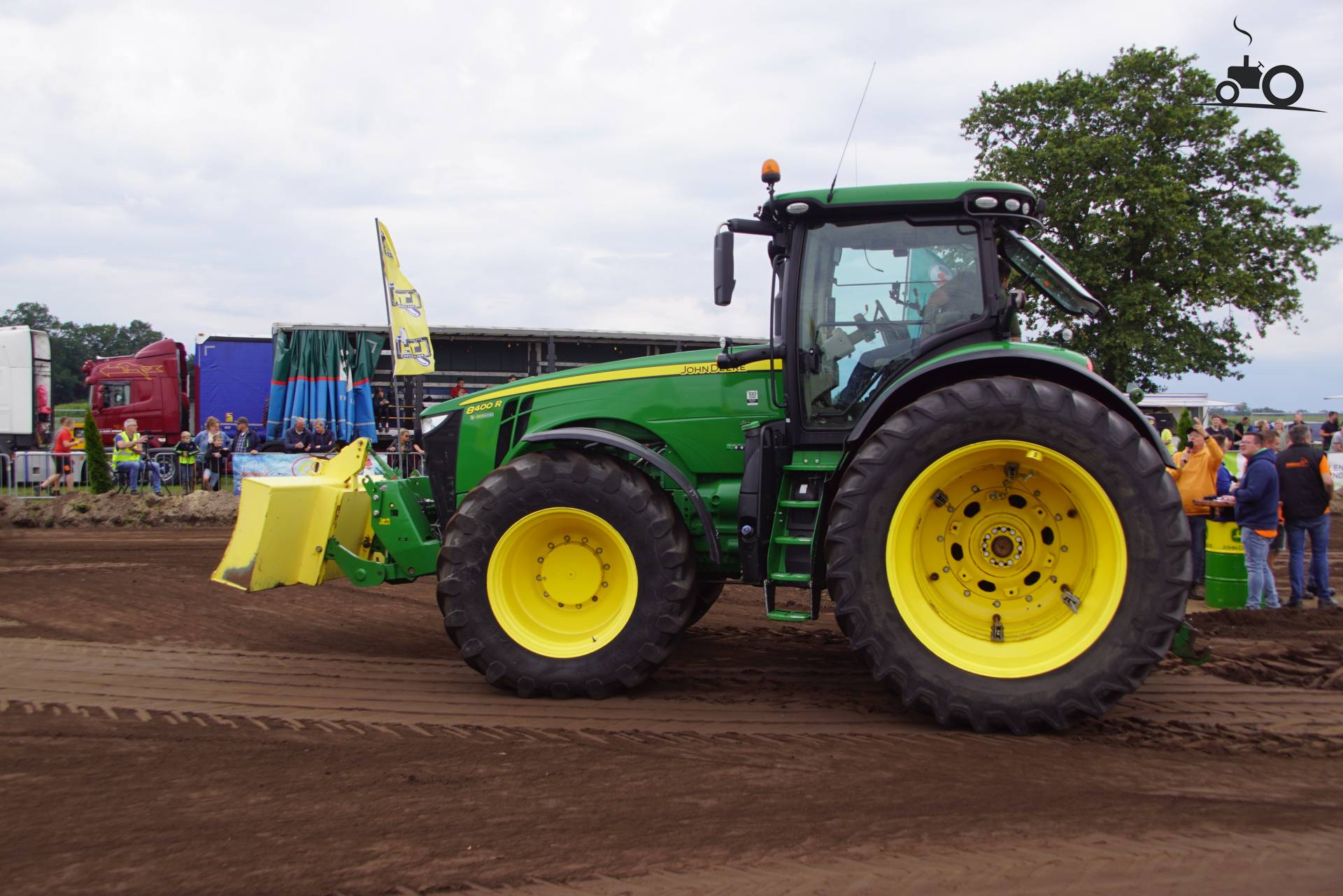 Foto John Deere 8400R #1531715