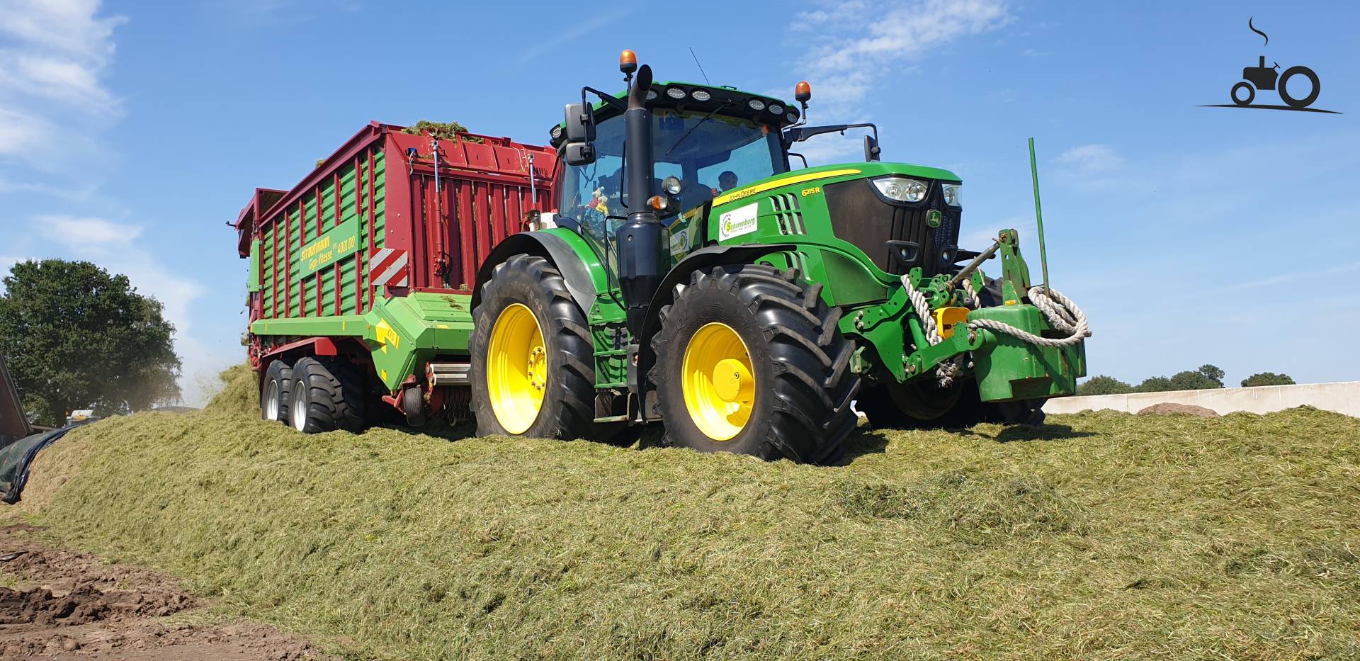 Foto John Deere 6215R #1532739