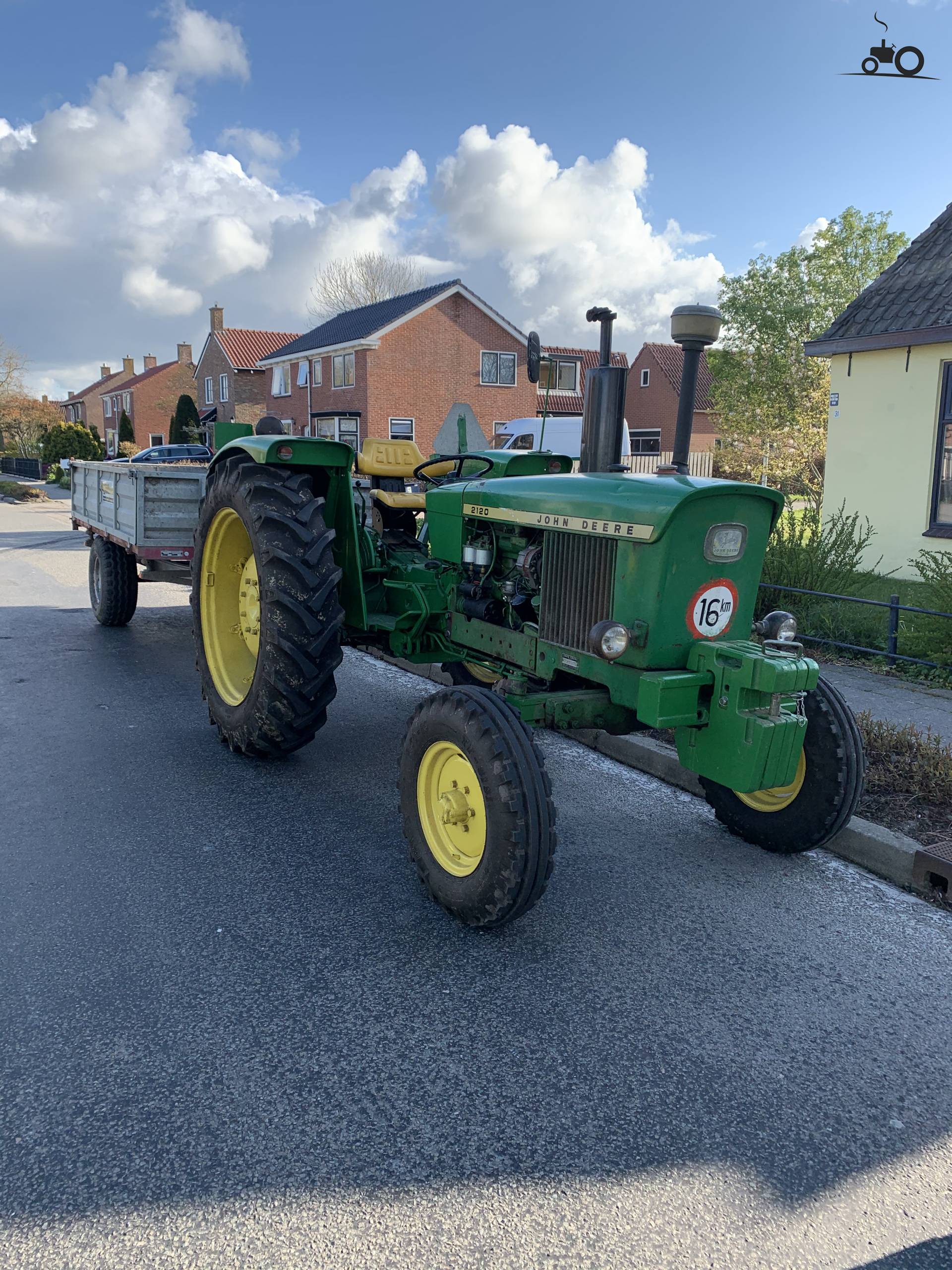 Foto John Deere 2120 #1539773