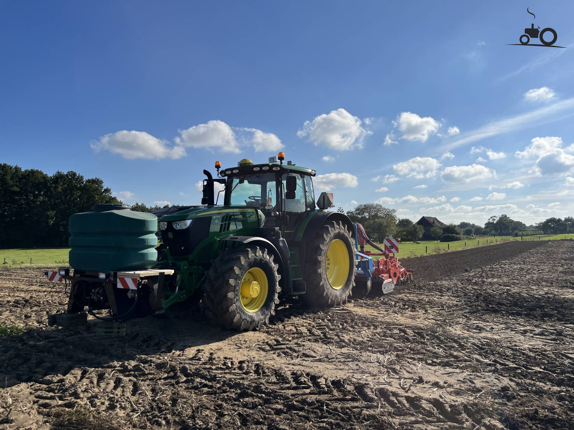 Foto John Deere 6175R #1543674