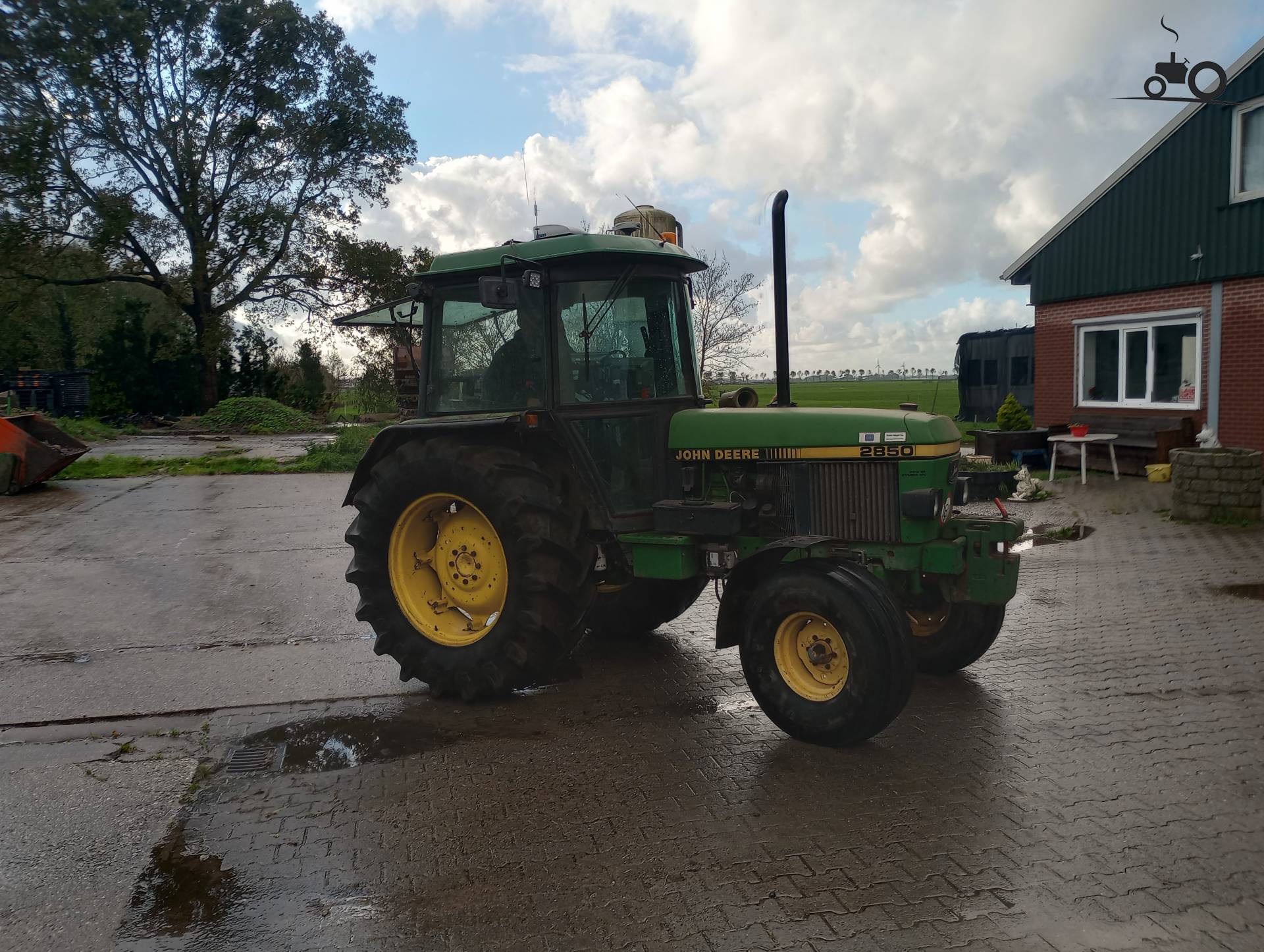 Foto John Deere 2850 #1544990