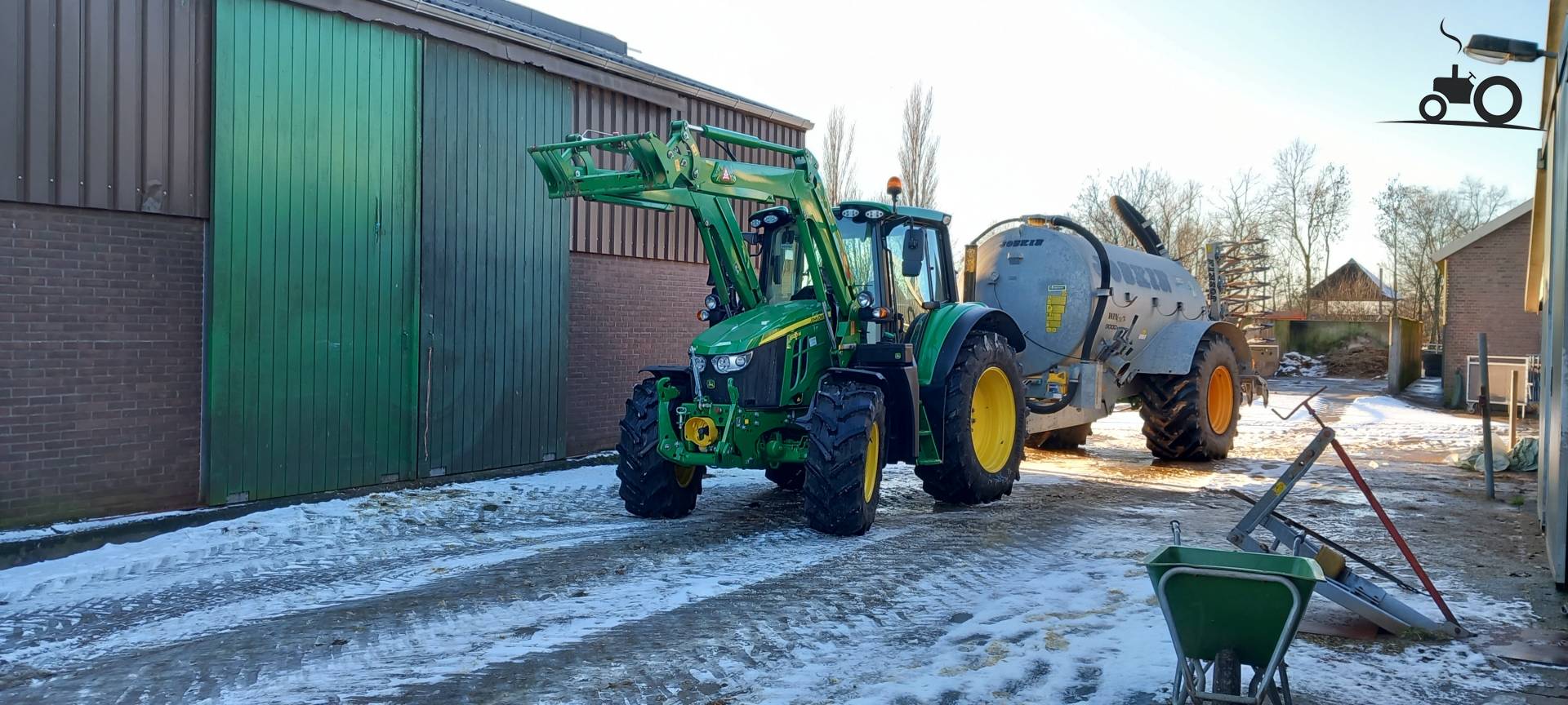 Foto John Deere 6120M #1552674