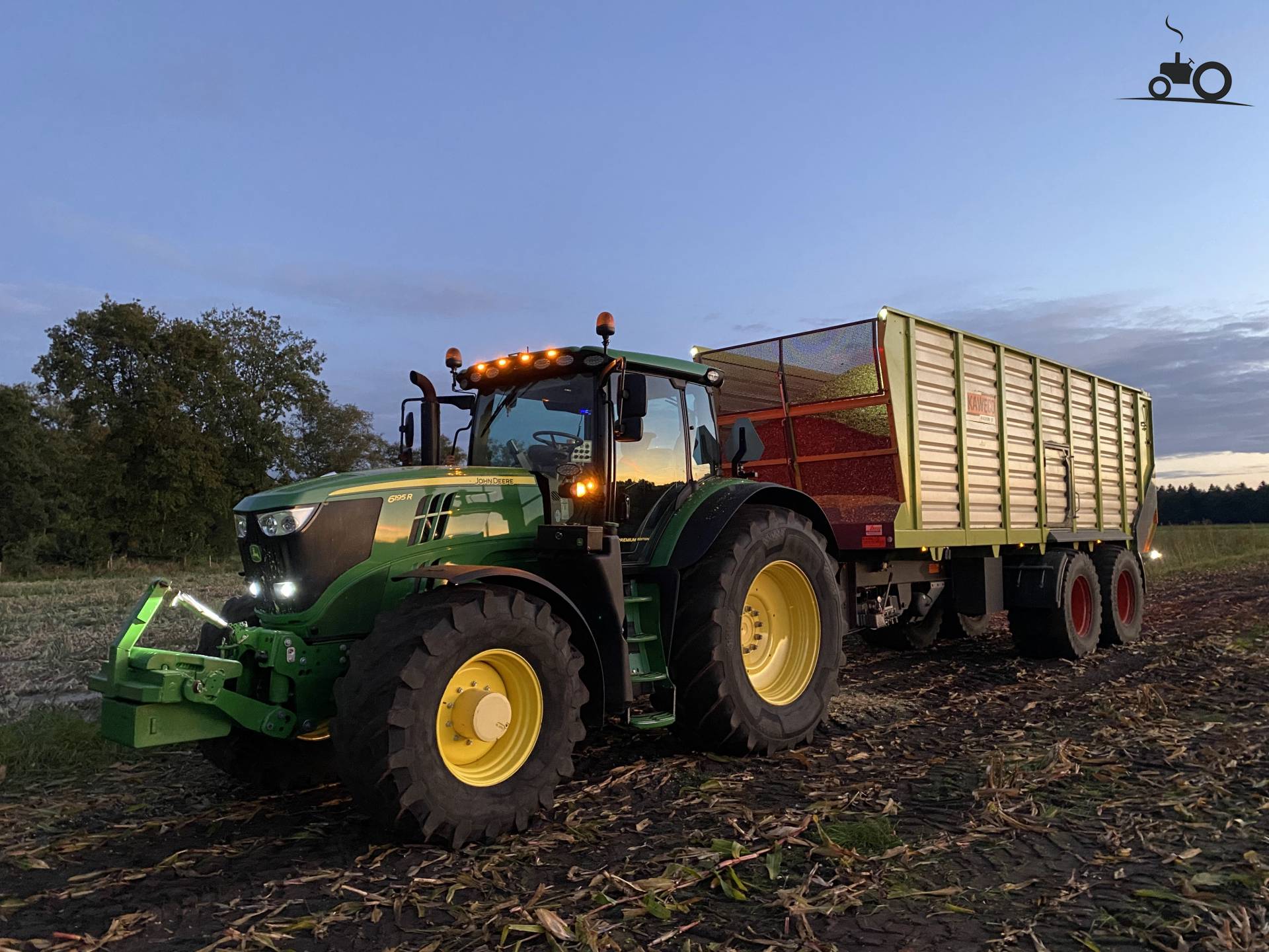Foto John Deere 6195R van Loonbedrijf lamberink