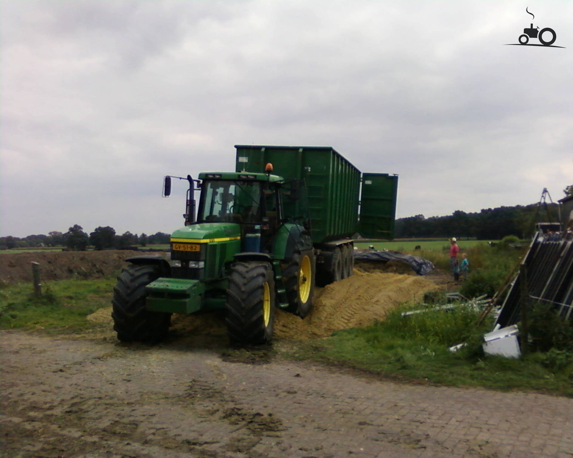 John Deere 7810