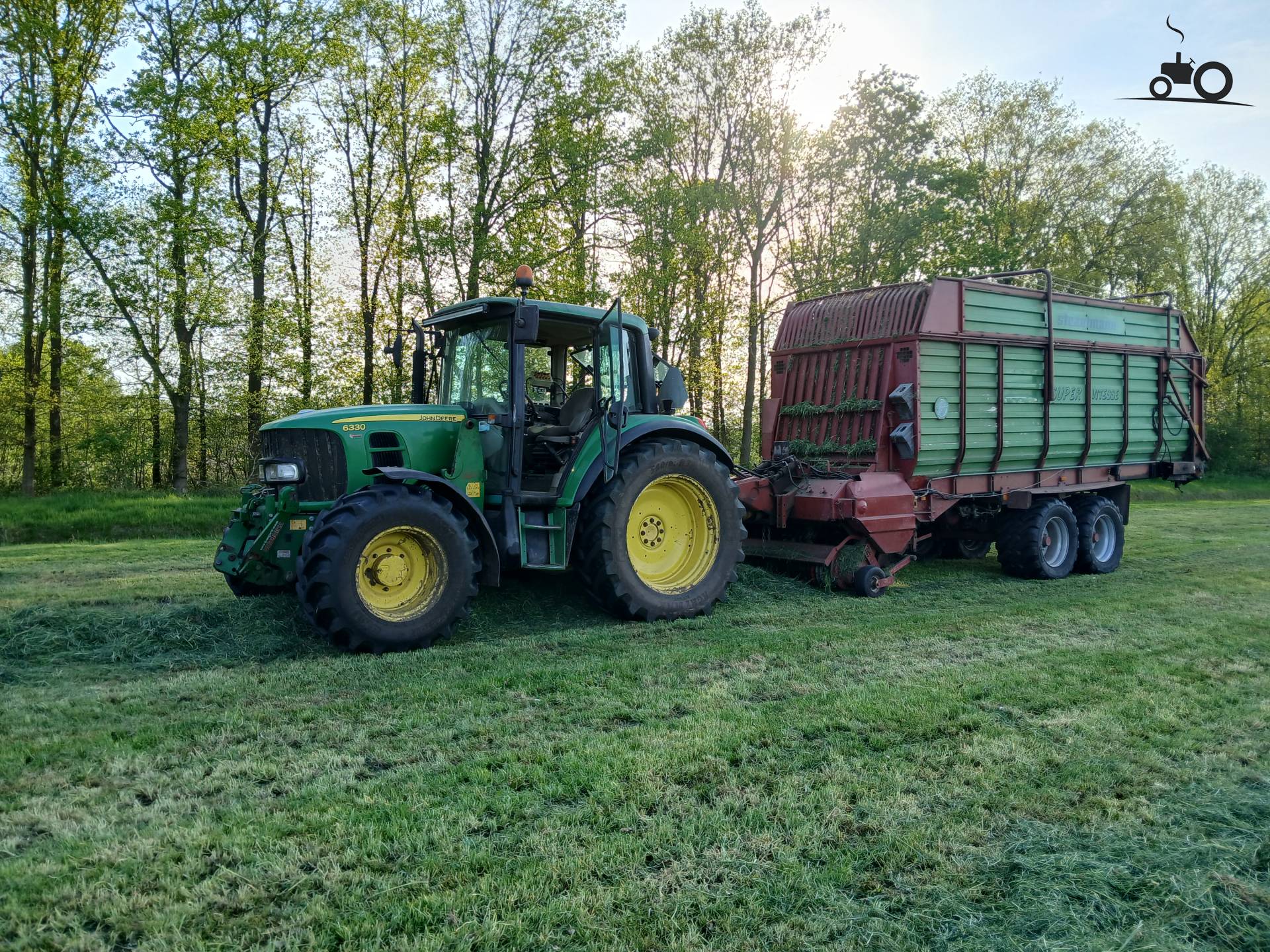 Foto John Deere 6330 #1618968