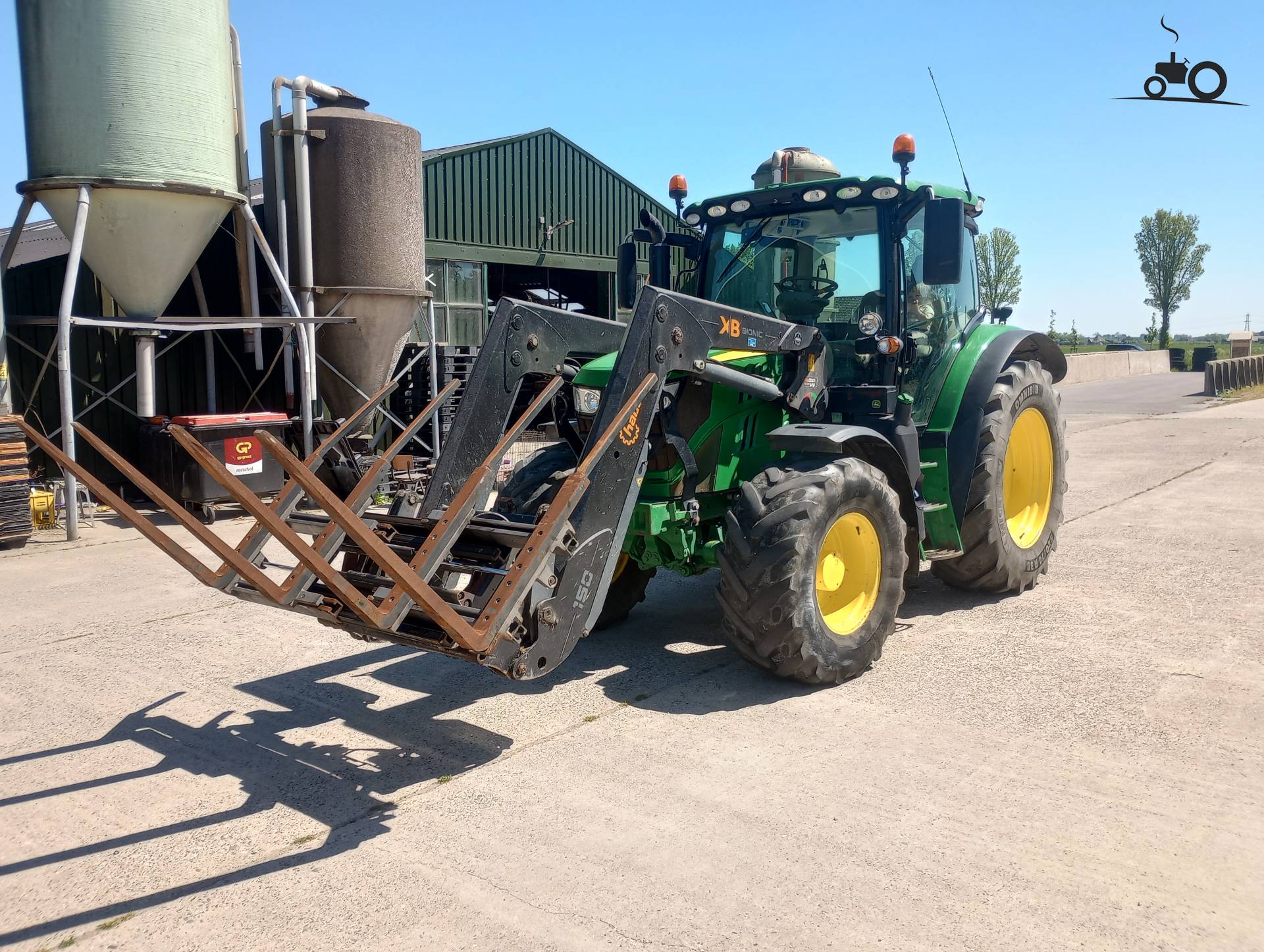 John Deere 6130R