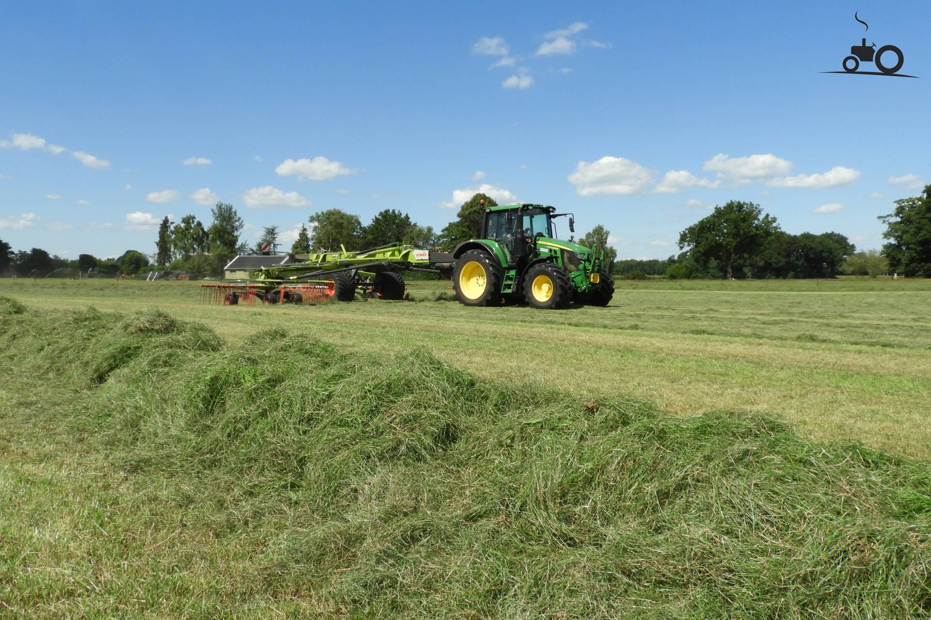 Foto John Deere 6120M #1636962