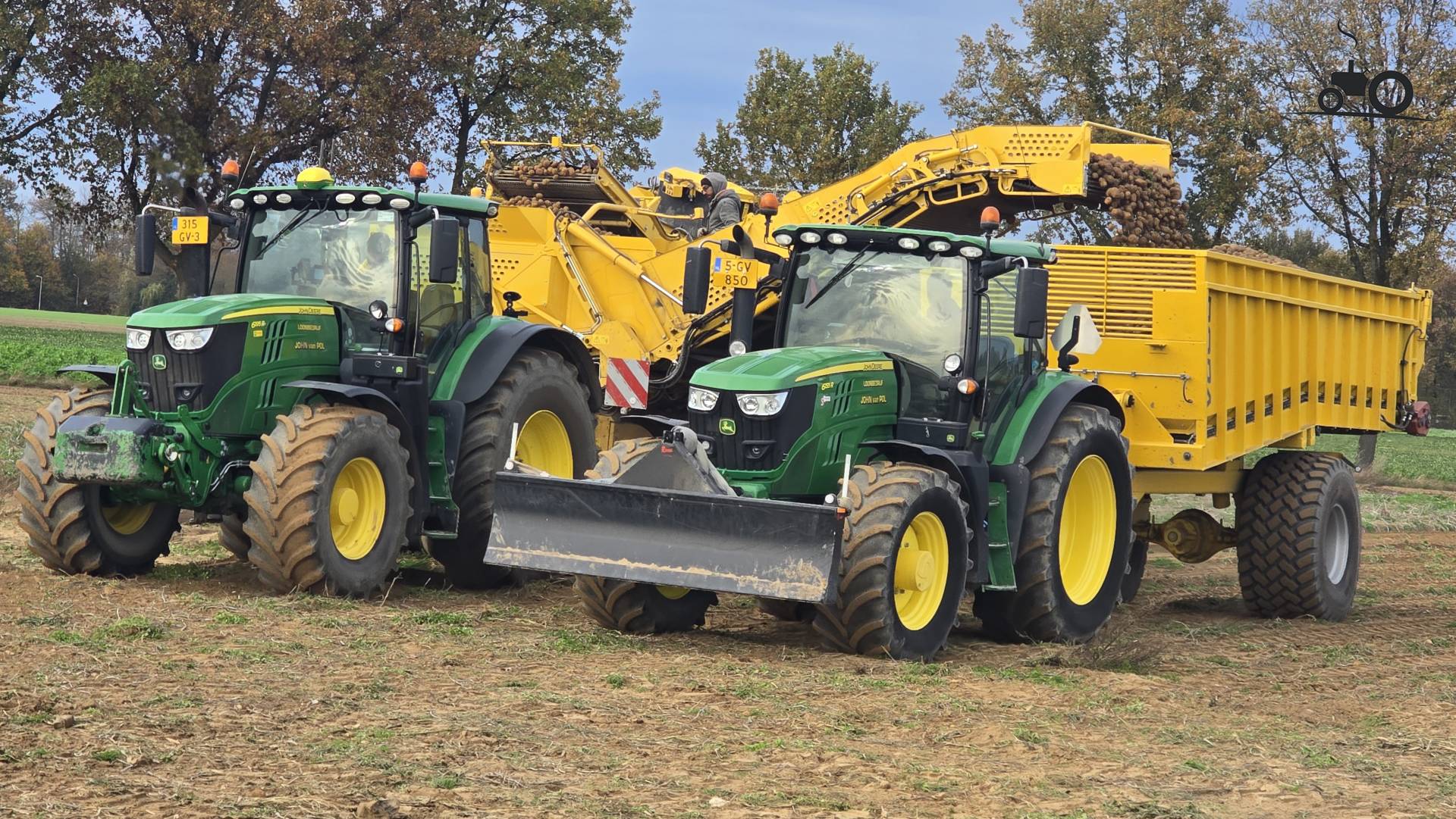 John Deere 6195R