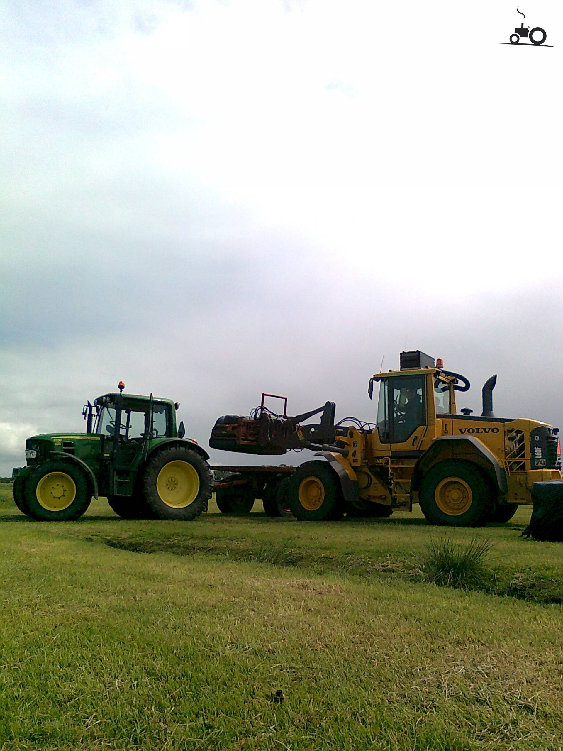 Foto John Deere 6330 Premium #370601