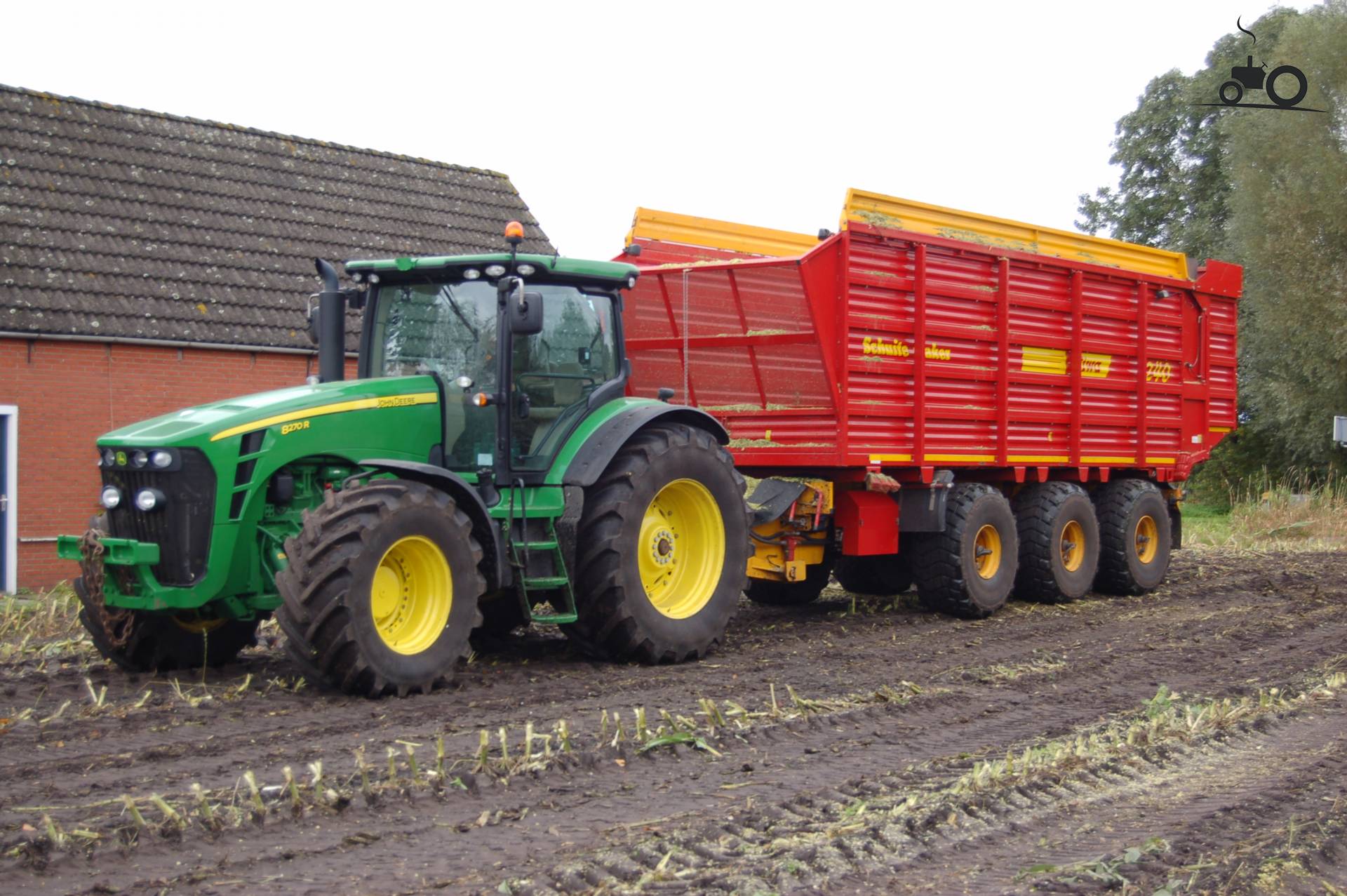 Foto John Deere 8270R #413247