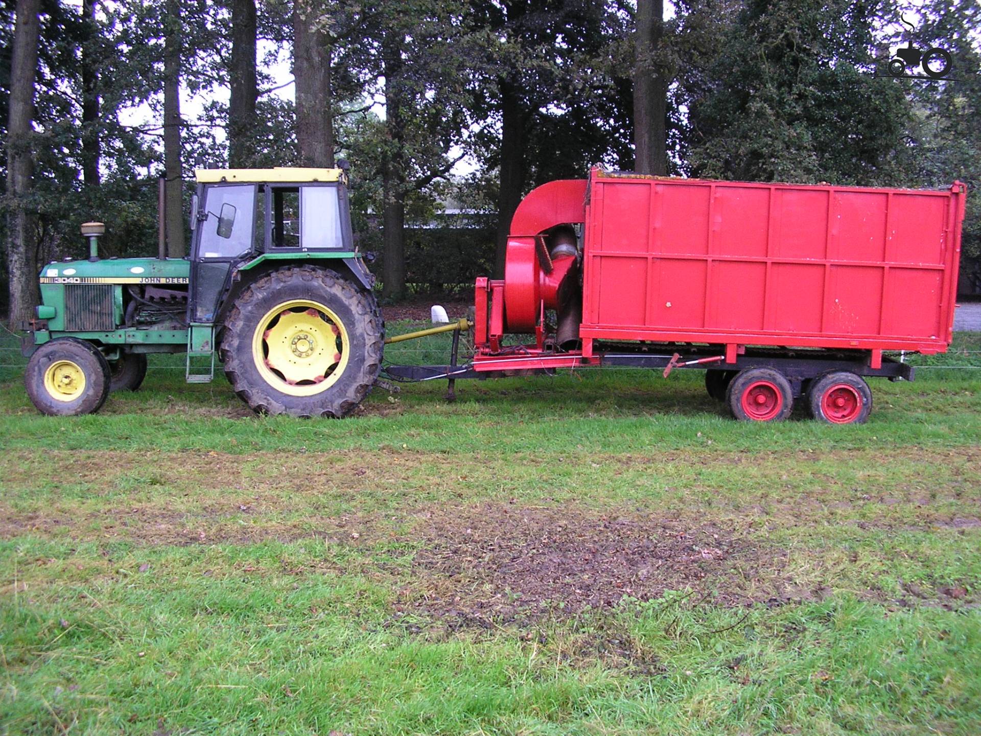 Foto John Deere 3040 #417784