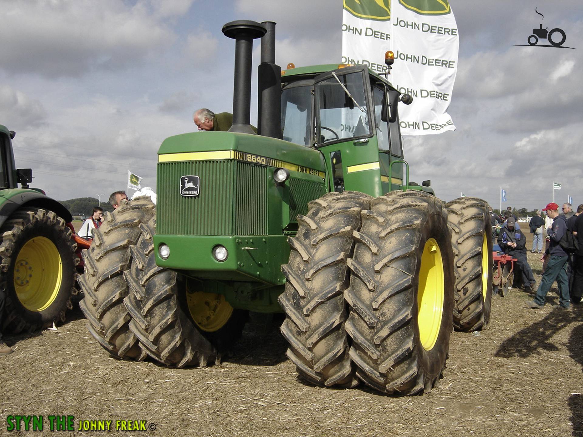 Foto John Deere 8640 #442375