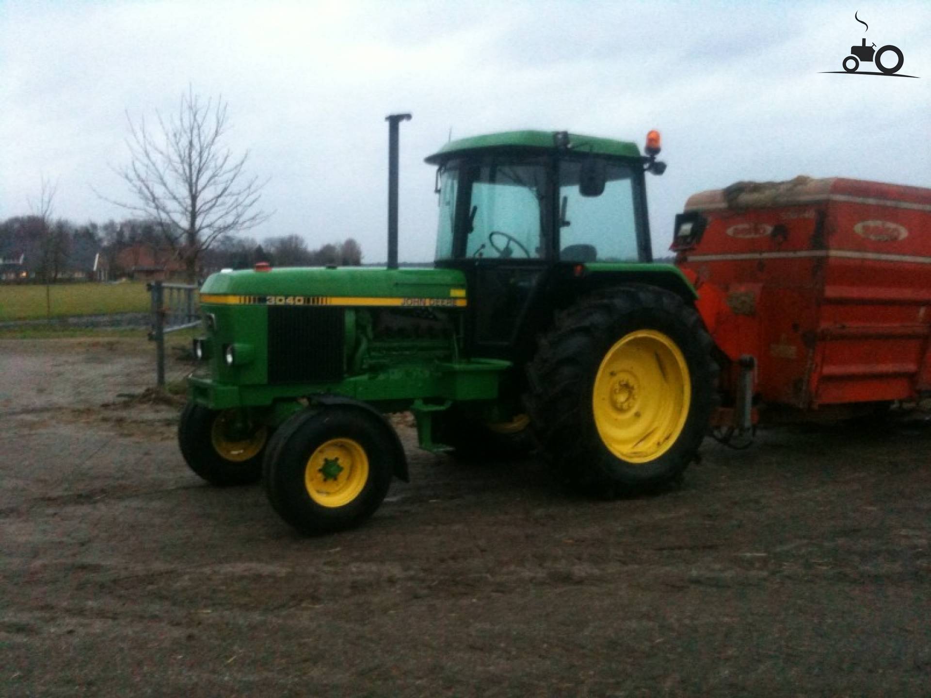 Foto John Deere 3040 #442819