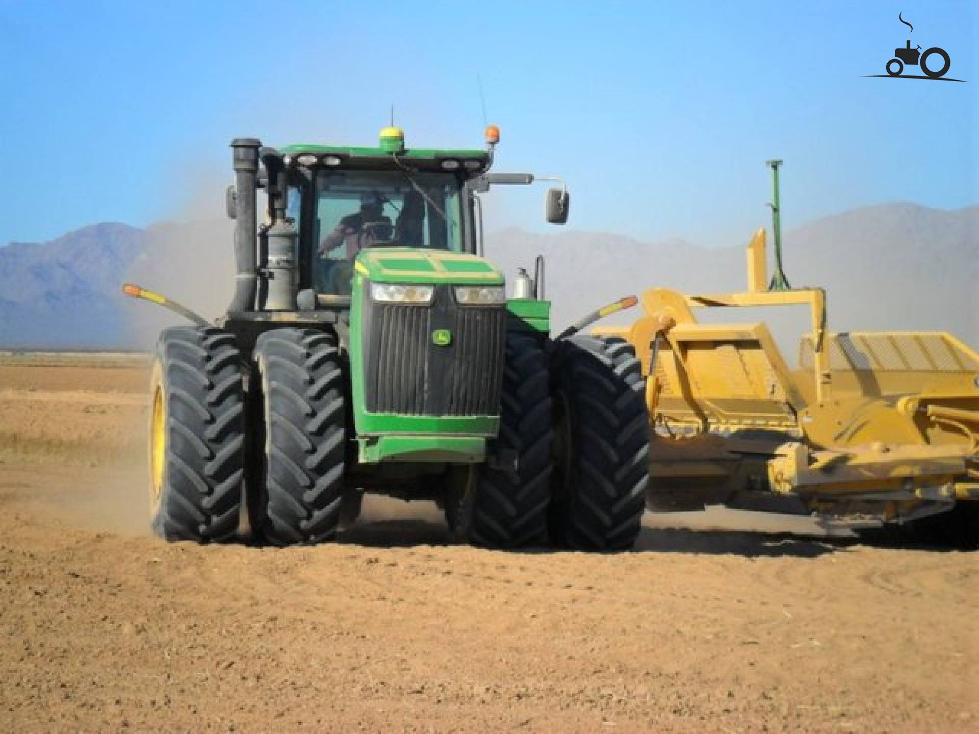 Foto John Deere 9R #450657