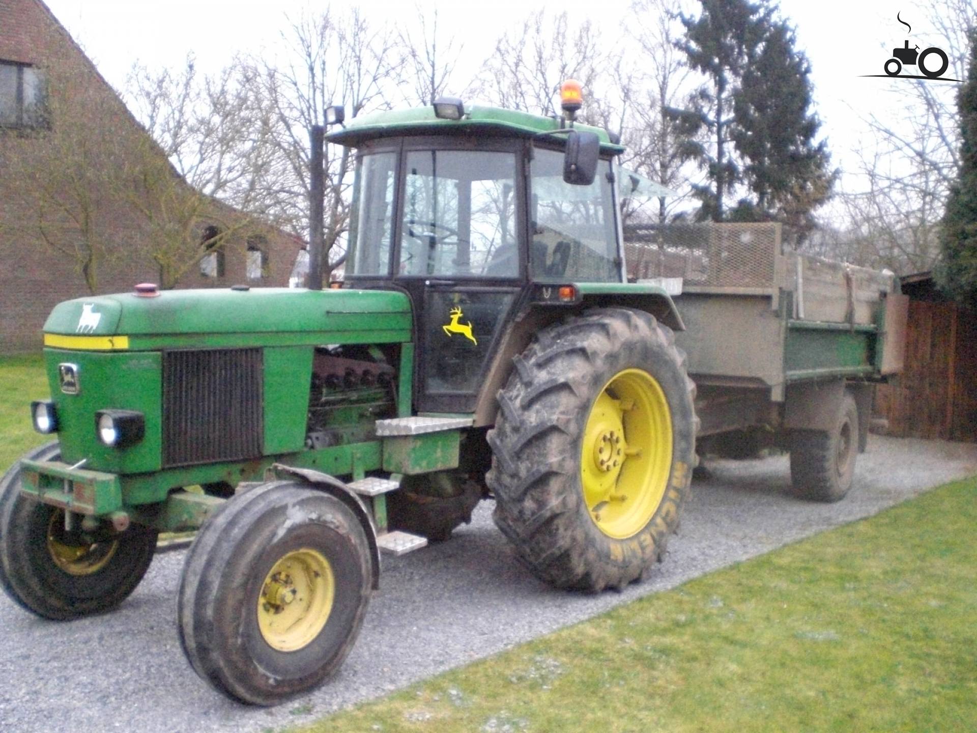 Foto John Deere 3040 #453227