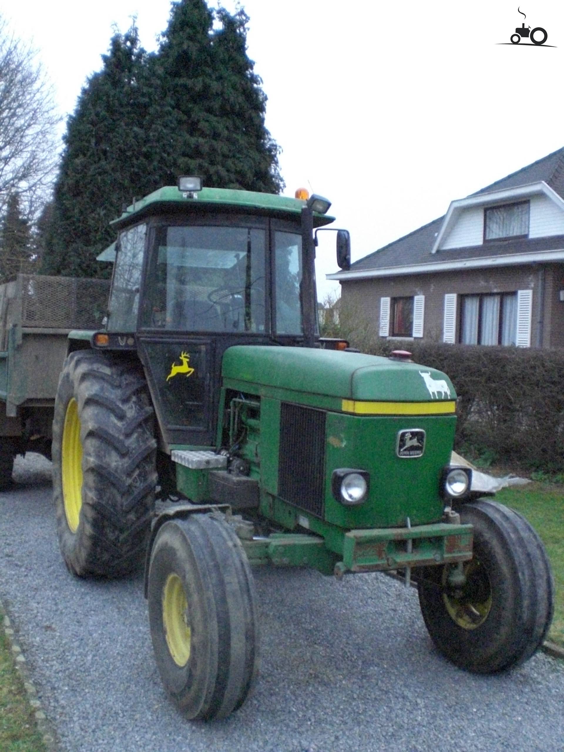 Foto John Deere 3040 #453229