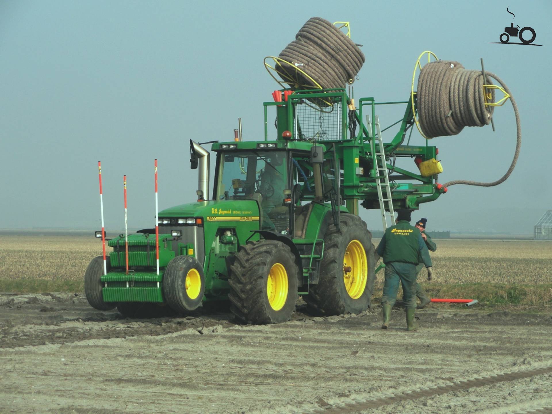 Foto John Deere 8100 #458218