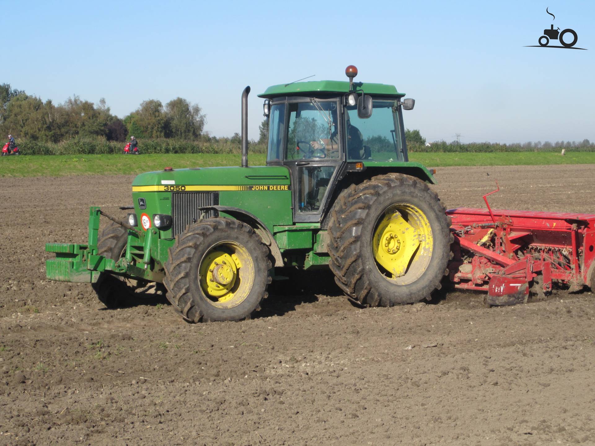 Foto John Deere 3050 van De Lange