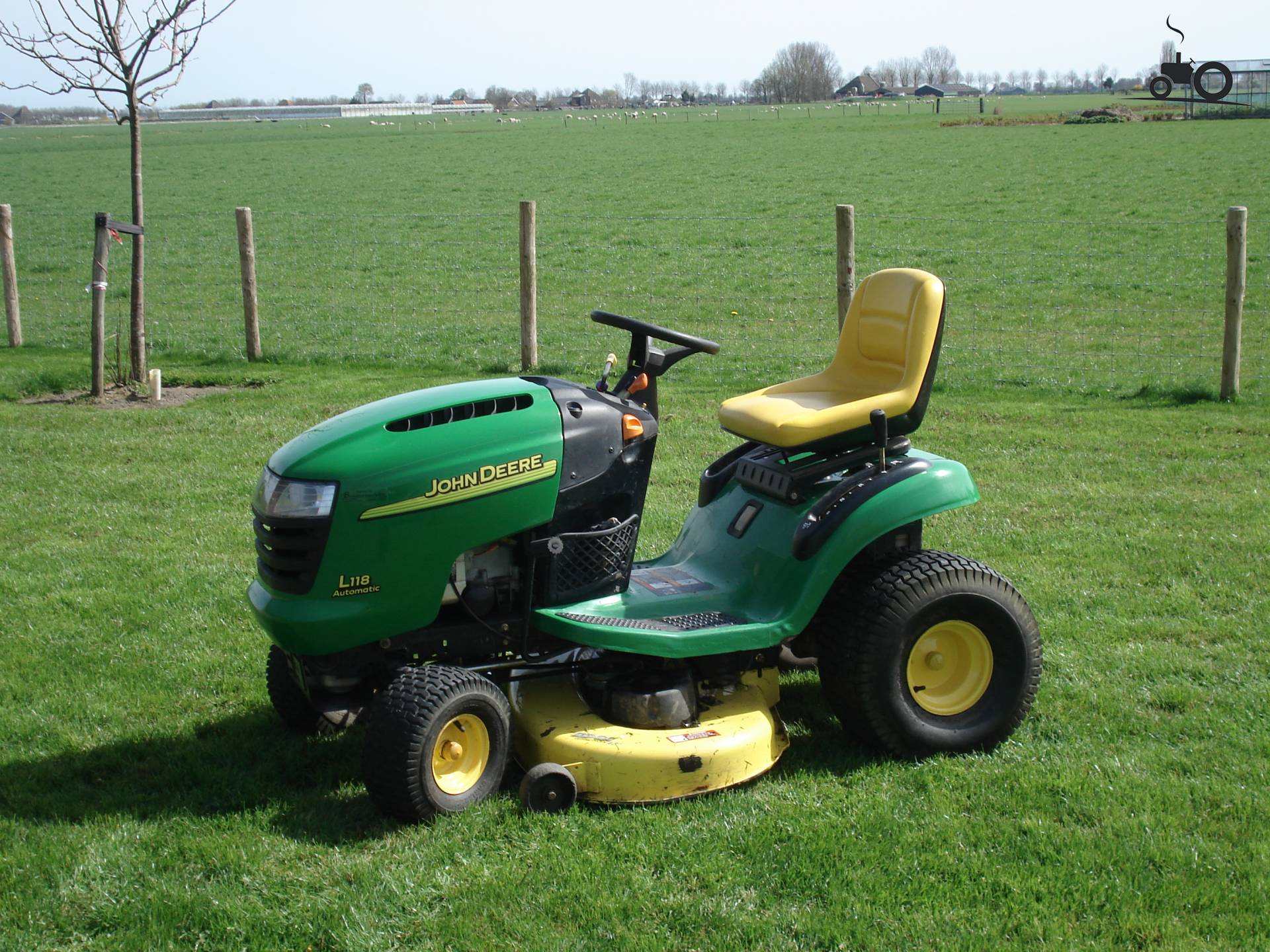 Foto John Deere Grasmaaier #472248