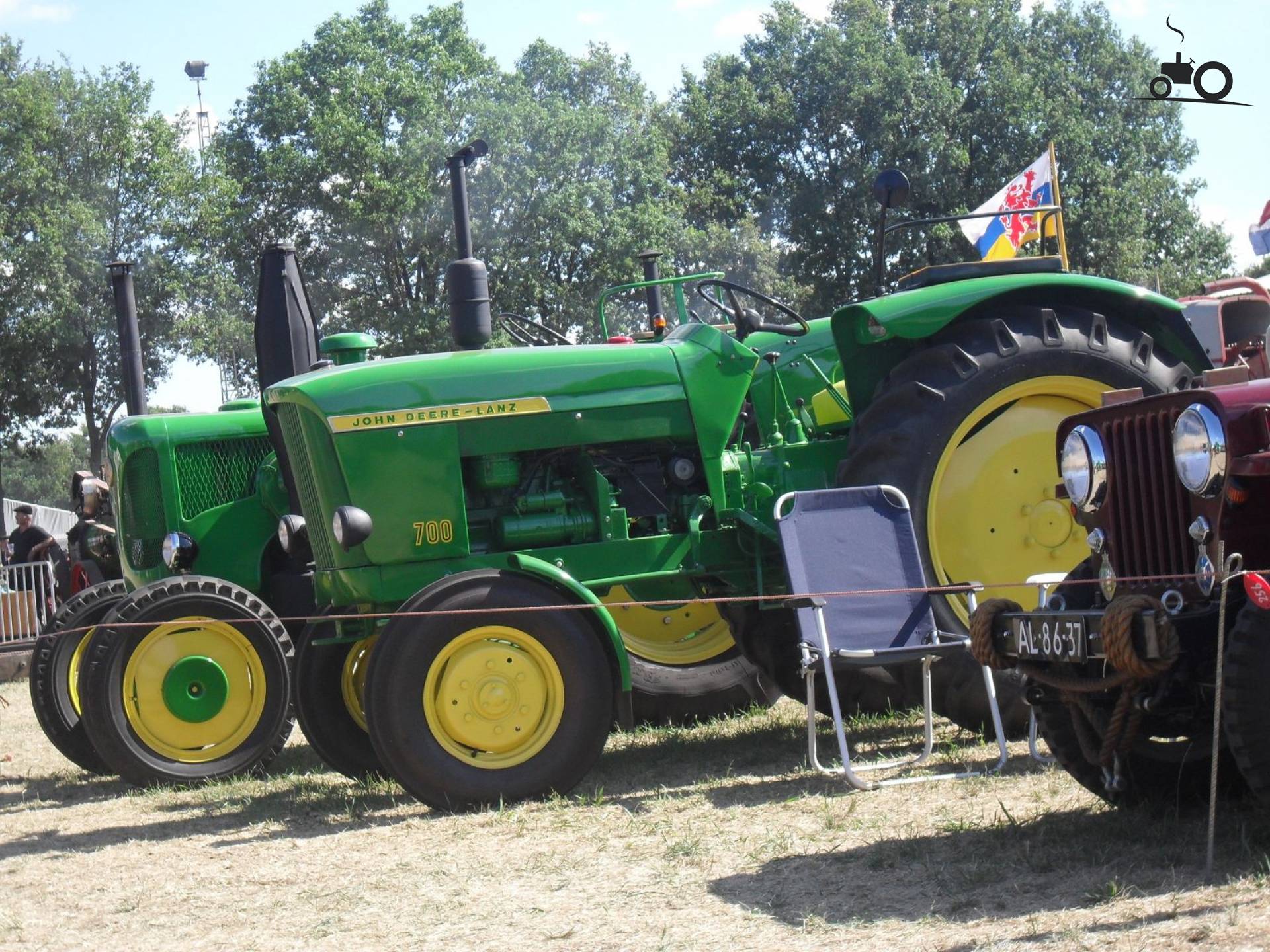 Foto John Deere Lanz 710 #475549