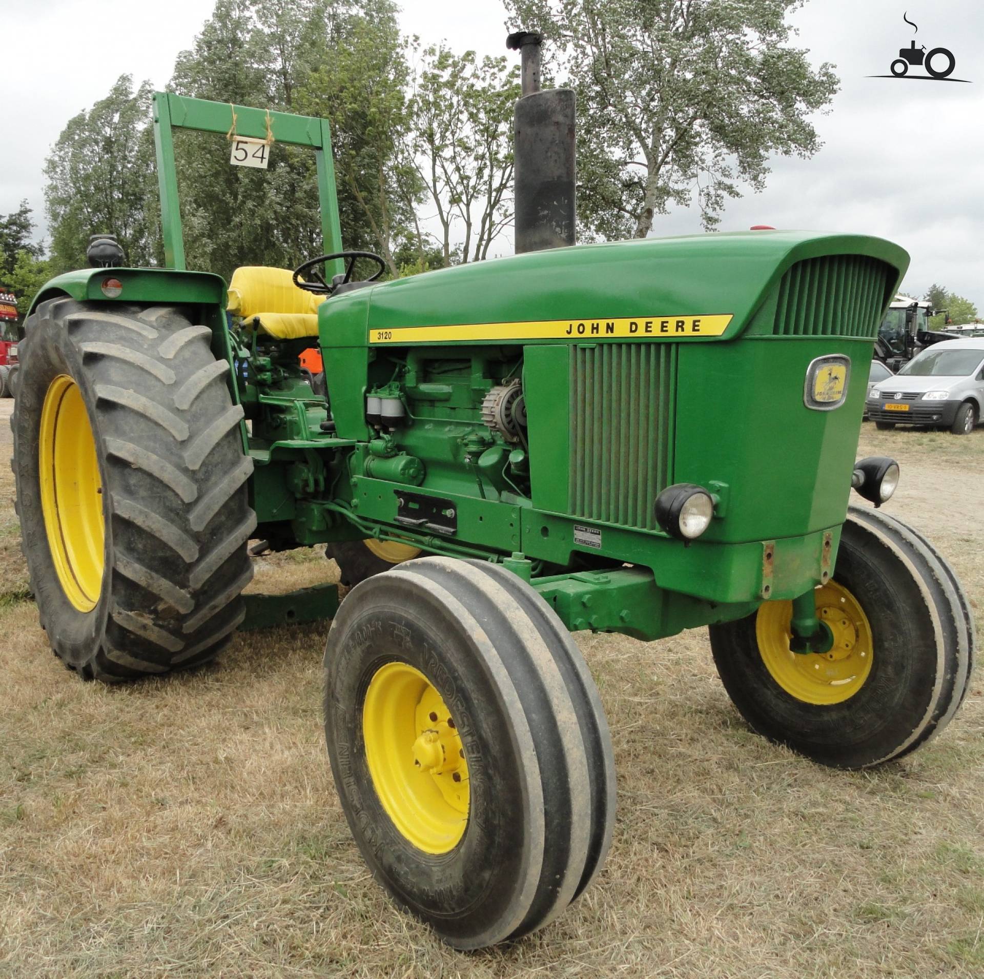 John Deere 3120 - United Kingdom - Tractor picture #496353