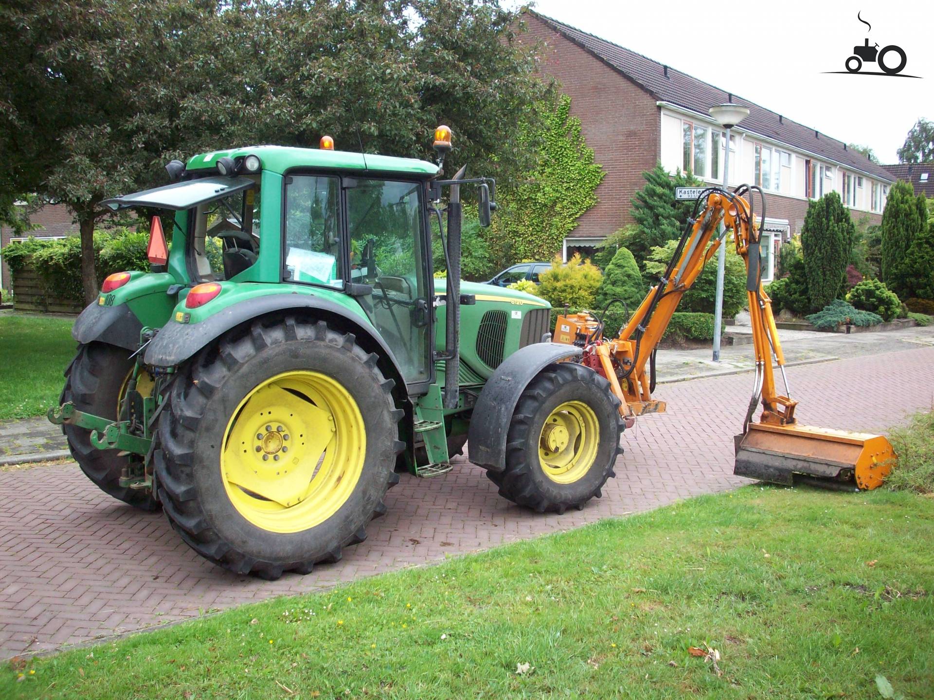 Foto John Deere 6120 #499084