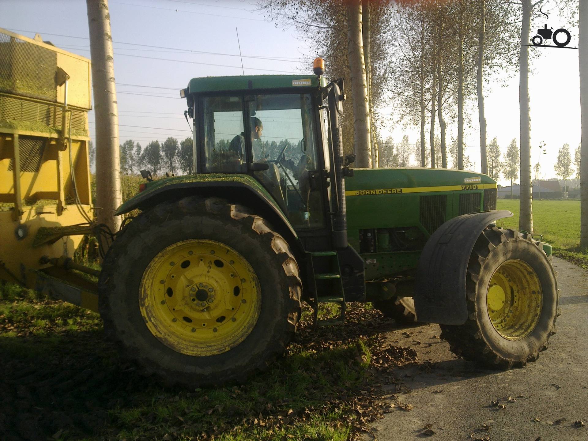 Foto John Deere 7710 #524387