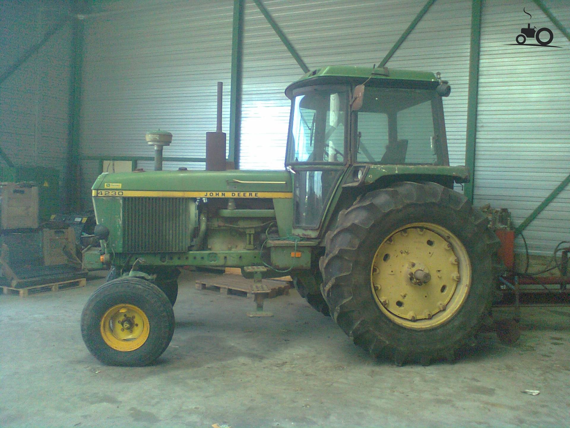 Foto John Deere 4230 #539969