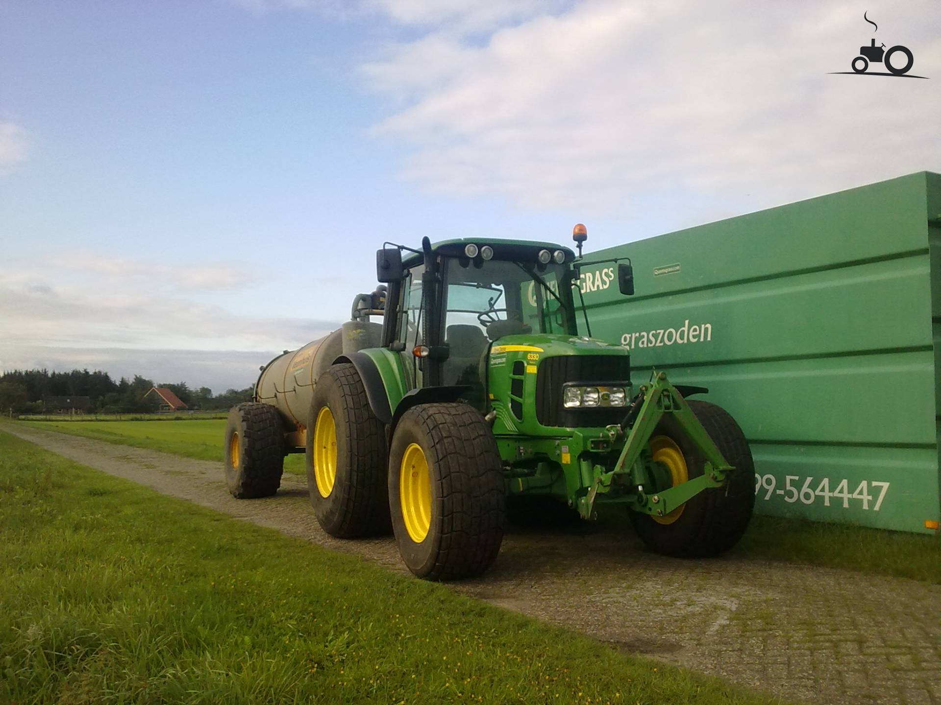 Foto John Deere 6330 Premium #540001