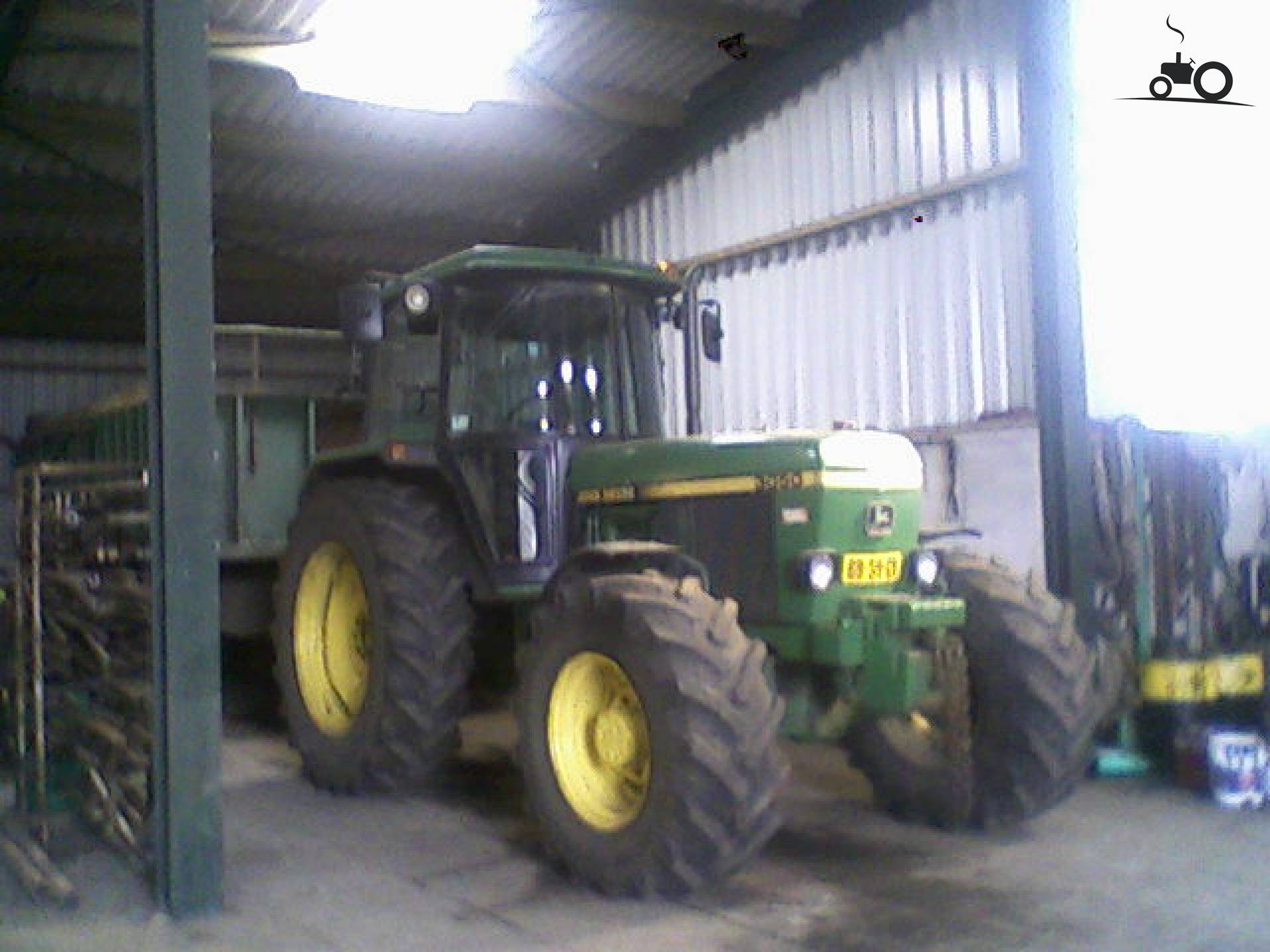 Foto John Deere 3050 #542751