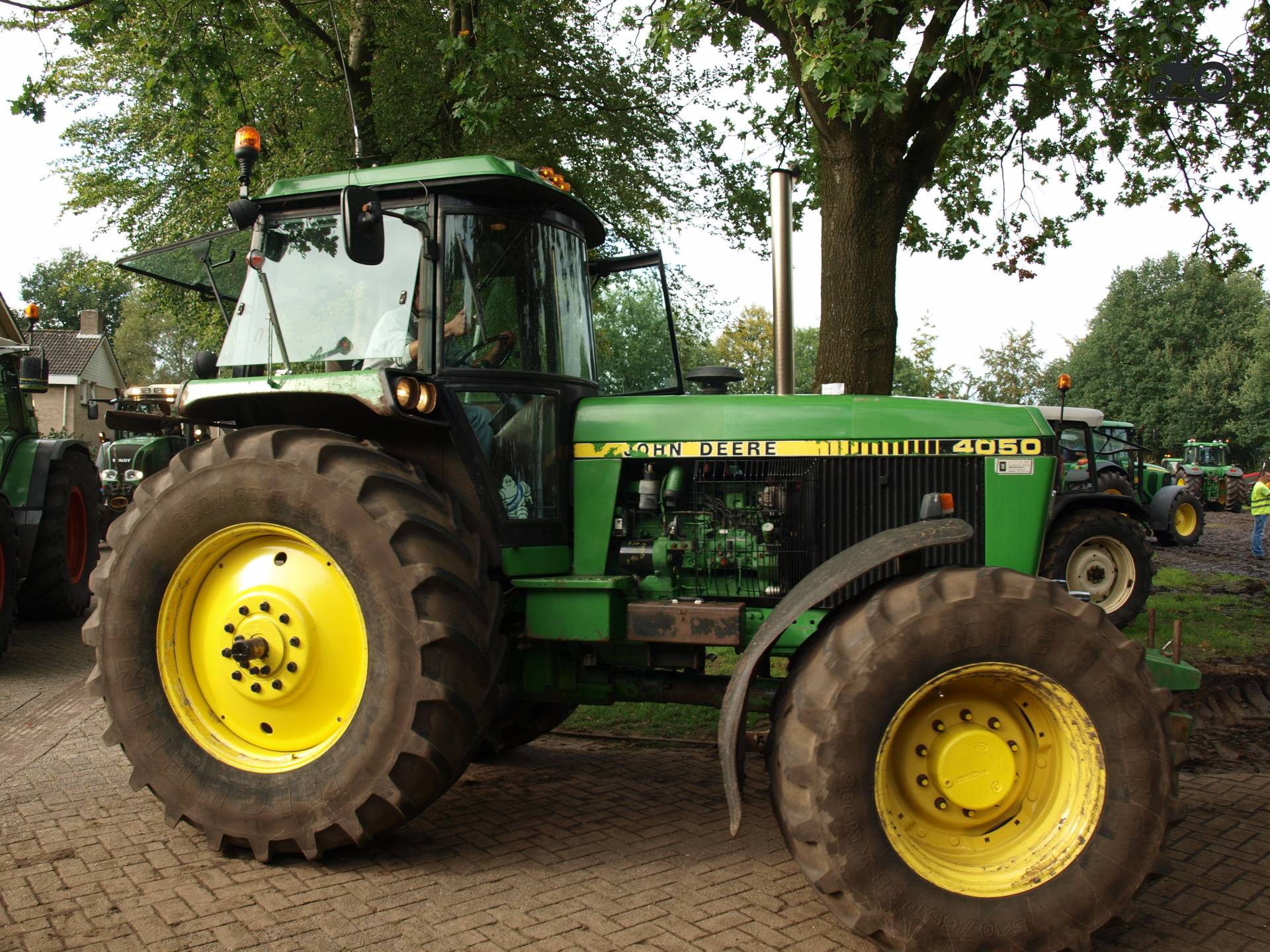 Foto John Deere 4050 #551353