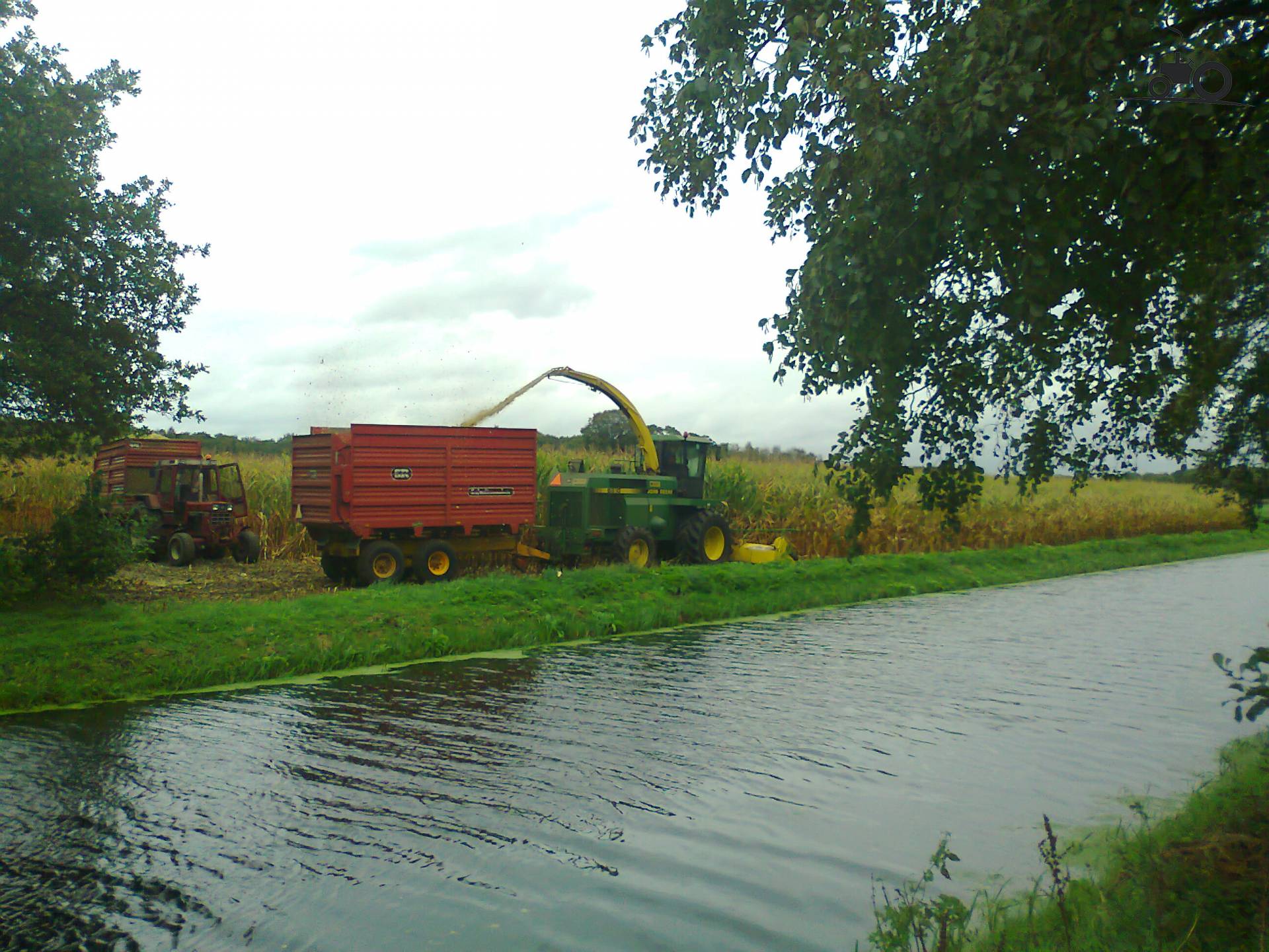 Foto John Deere 6810 #552182