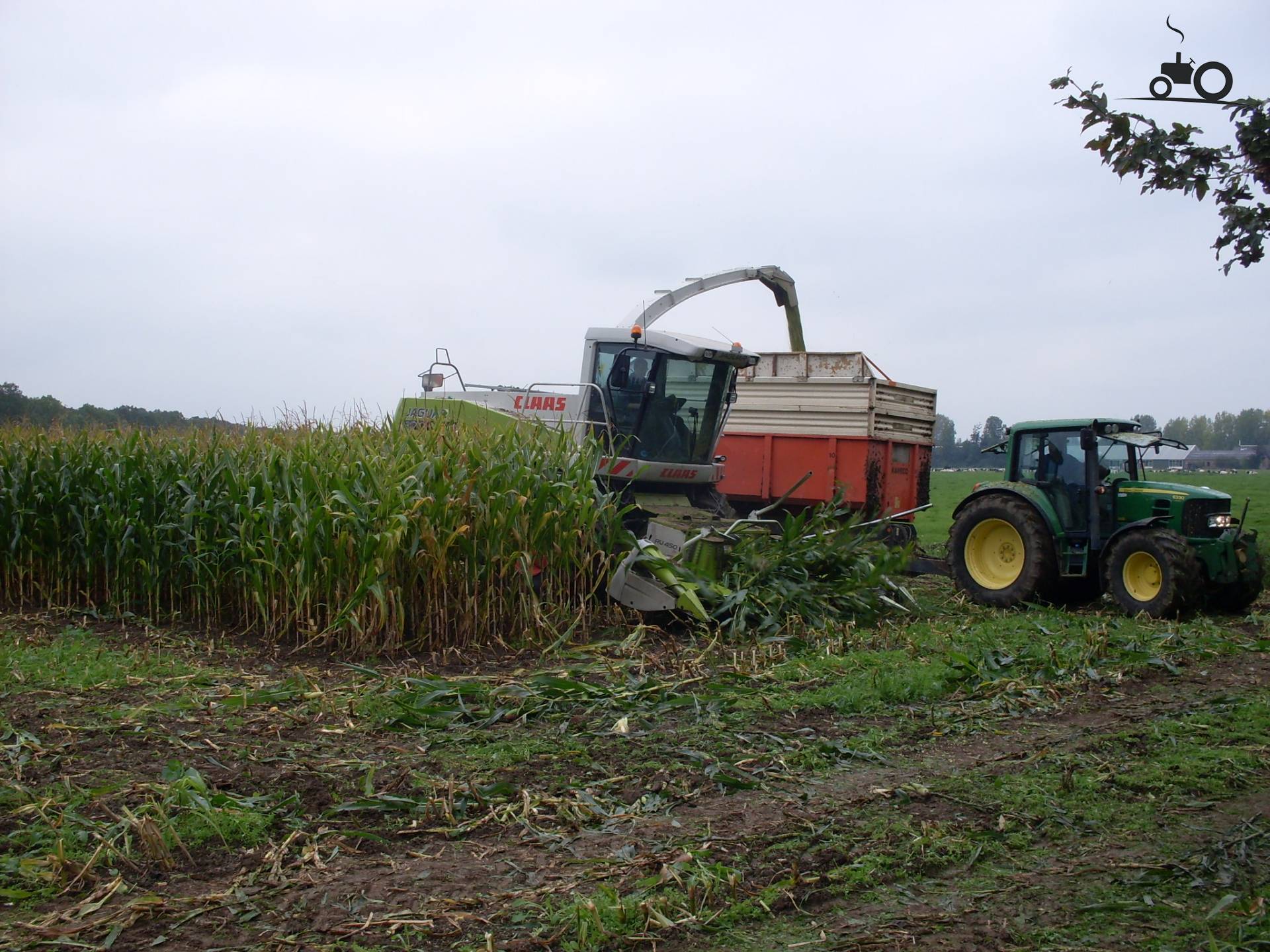 Foto John Deere 6330 Premium #553491