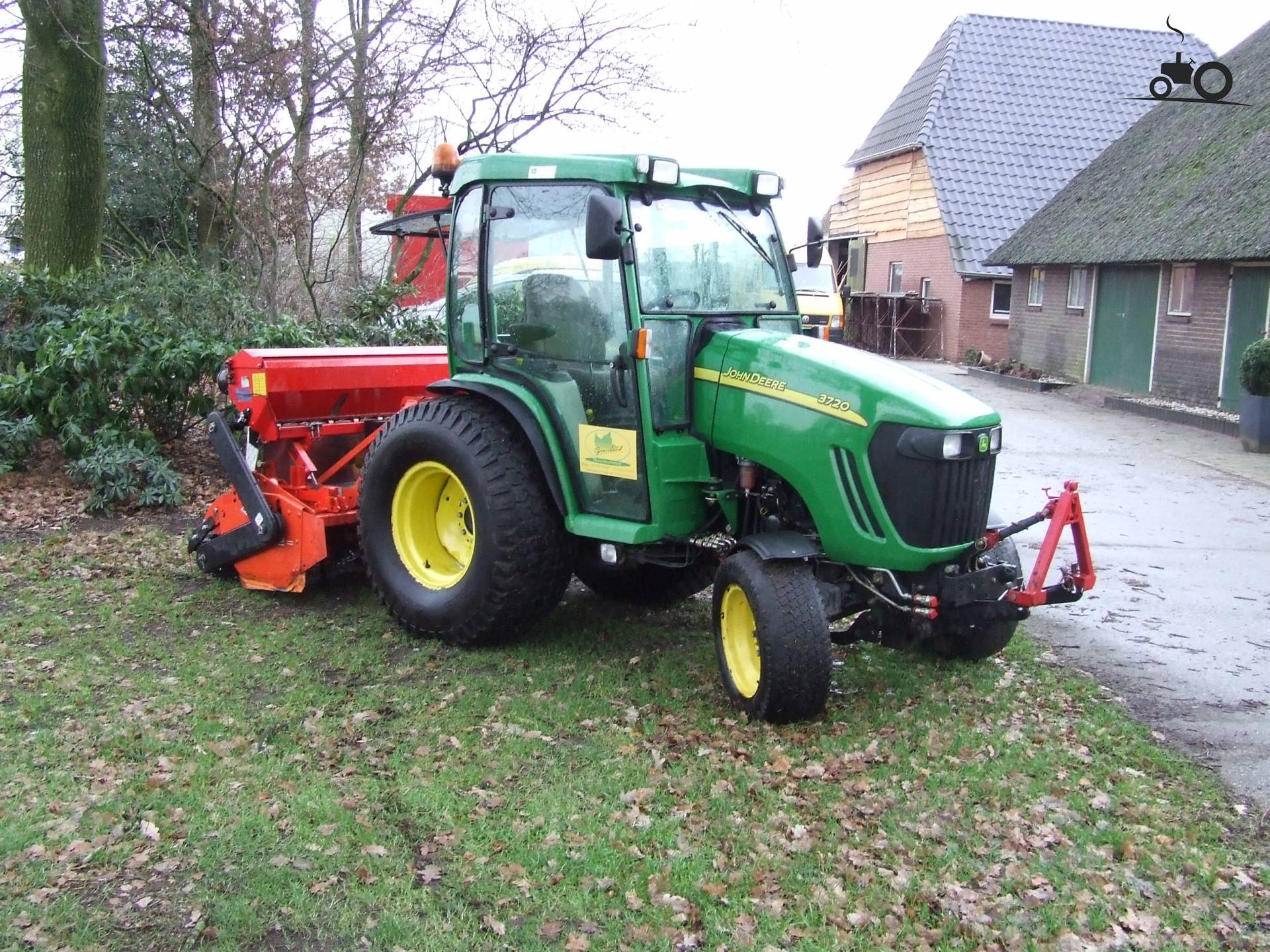 Foto John Deere 3720 #577696