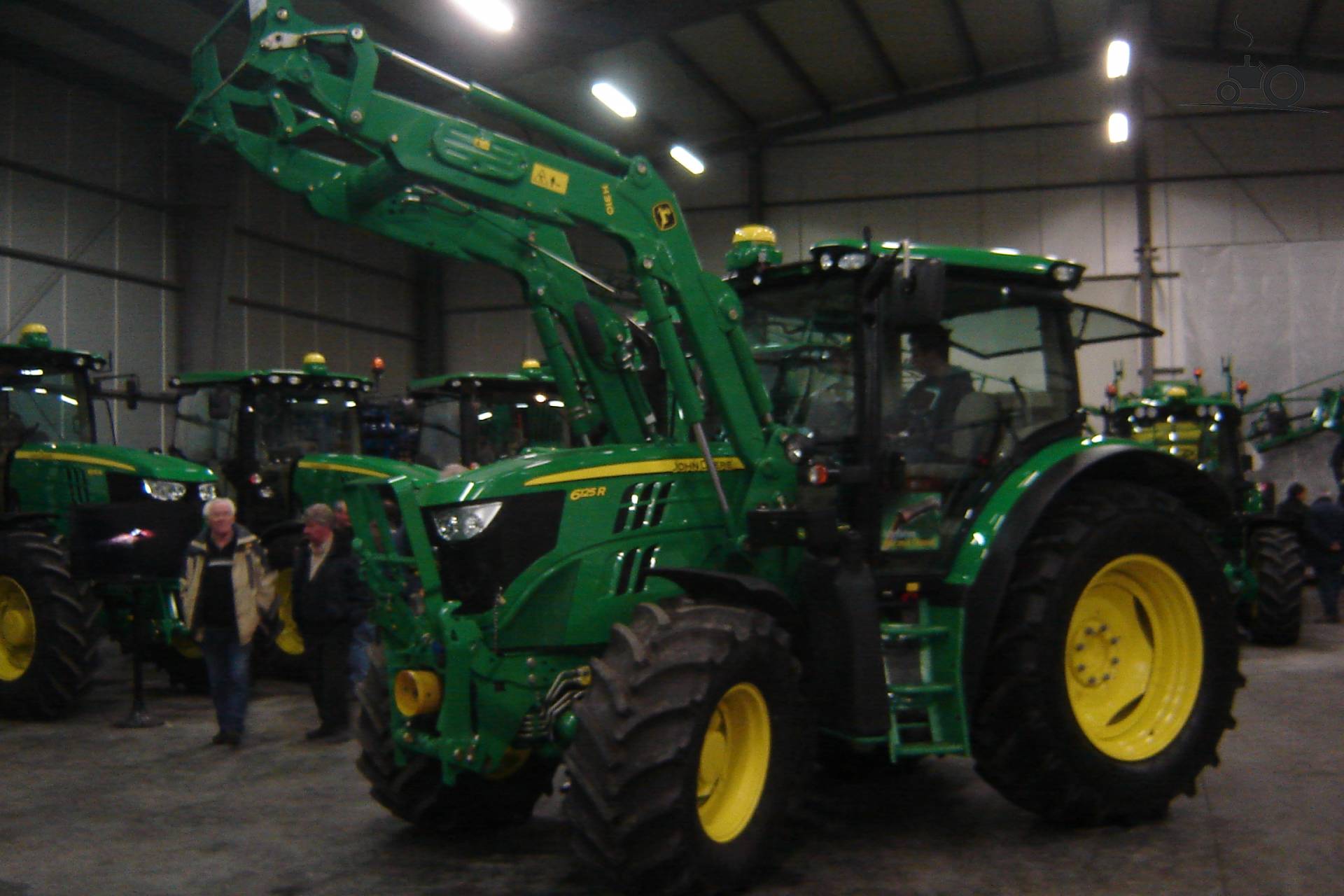 Foto John Deere 6125R #580432