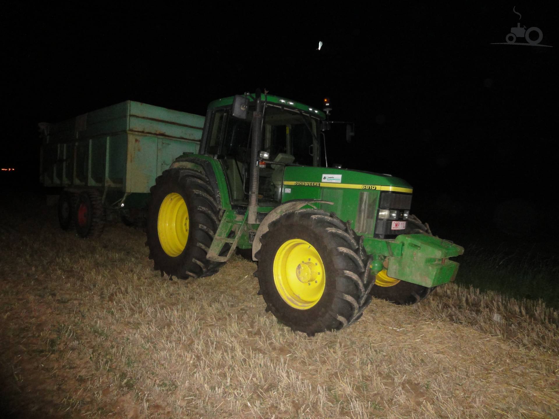 Foto John Deere 6810 #583092