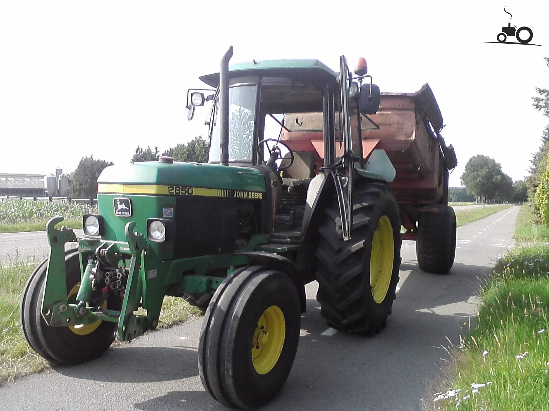 Foto John Deere 2650 #583456