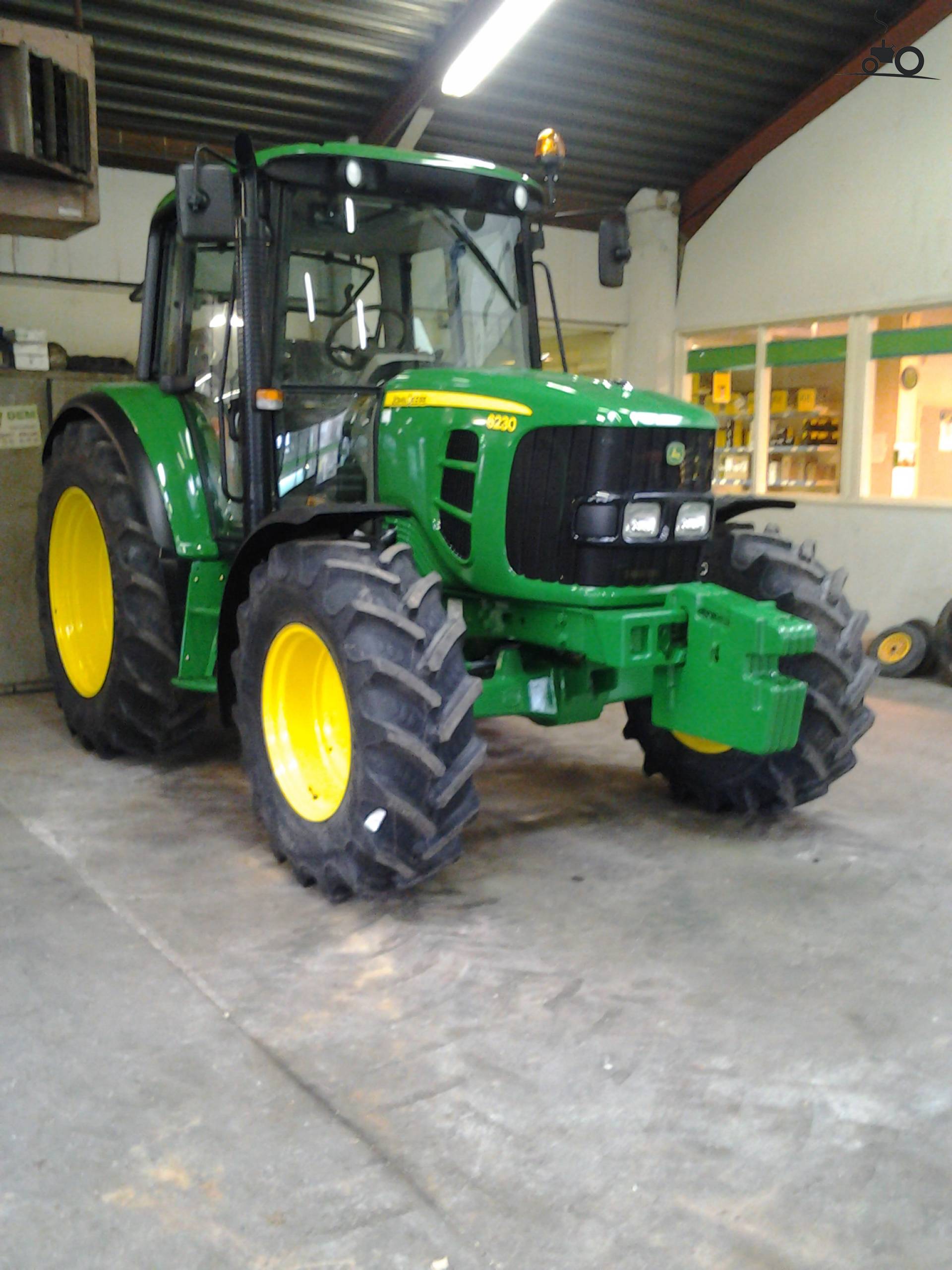 Foto John Deere 6230 Premium #600391