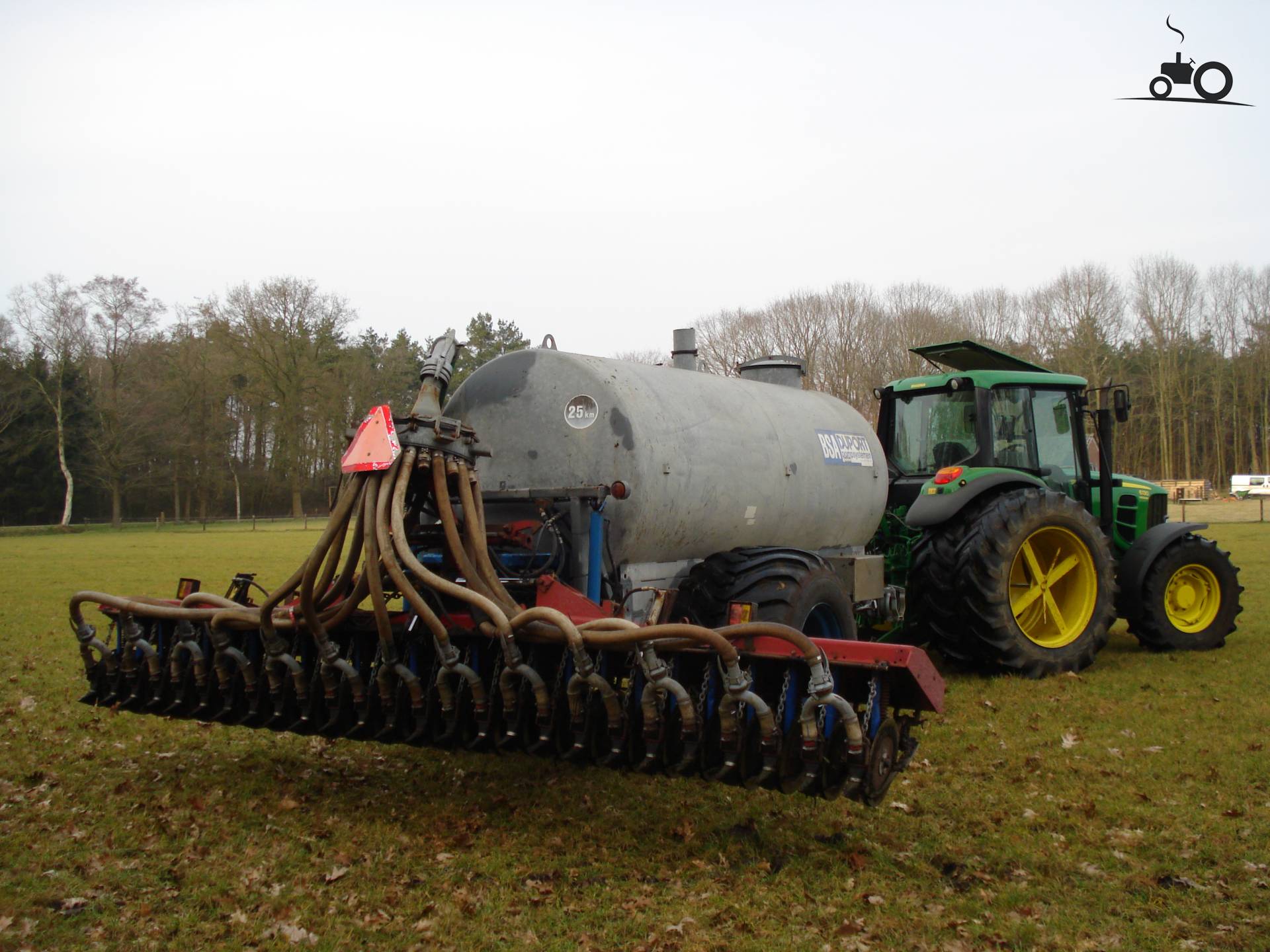 Foto John Deere 6130 #603519