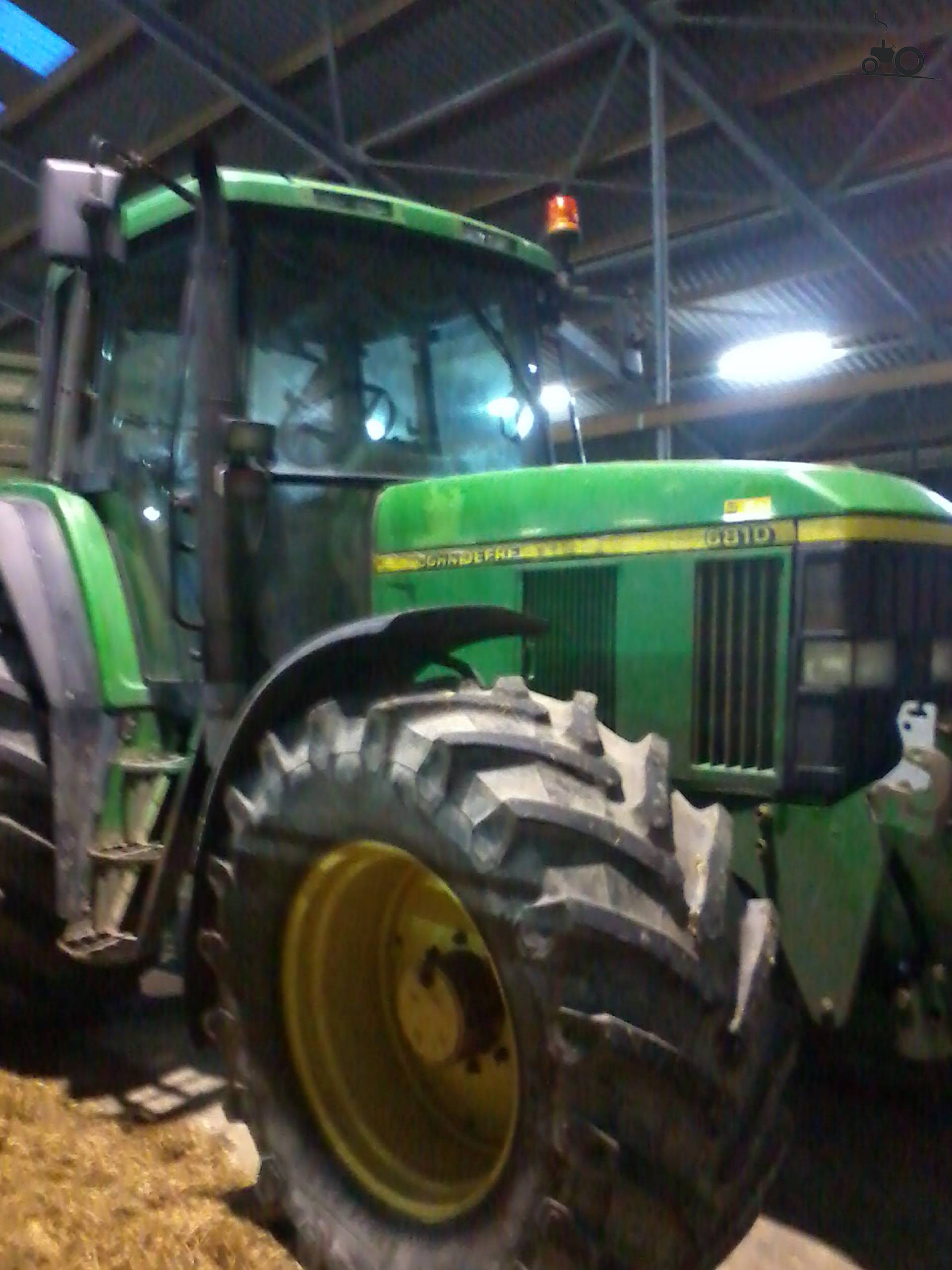 Foto John Deere 6810 #606778