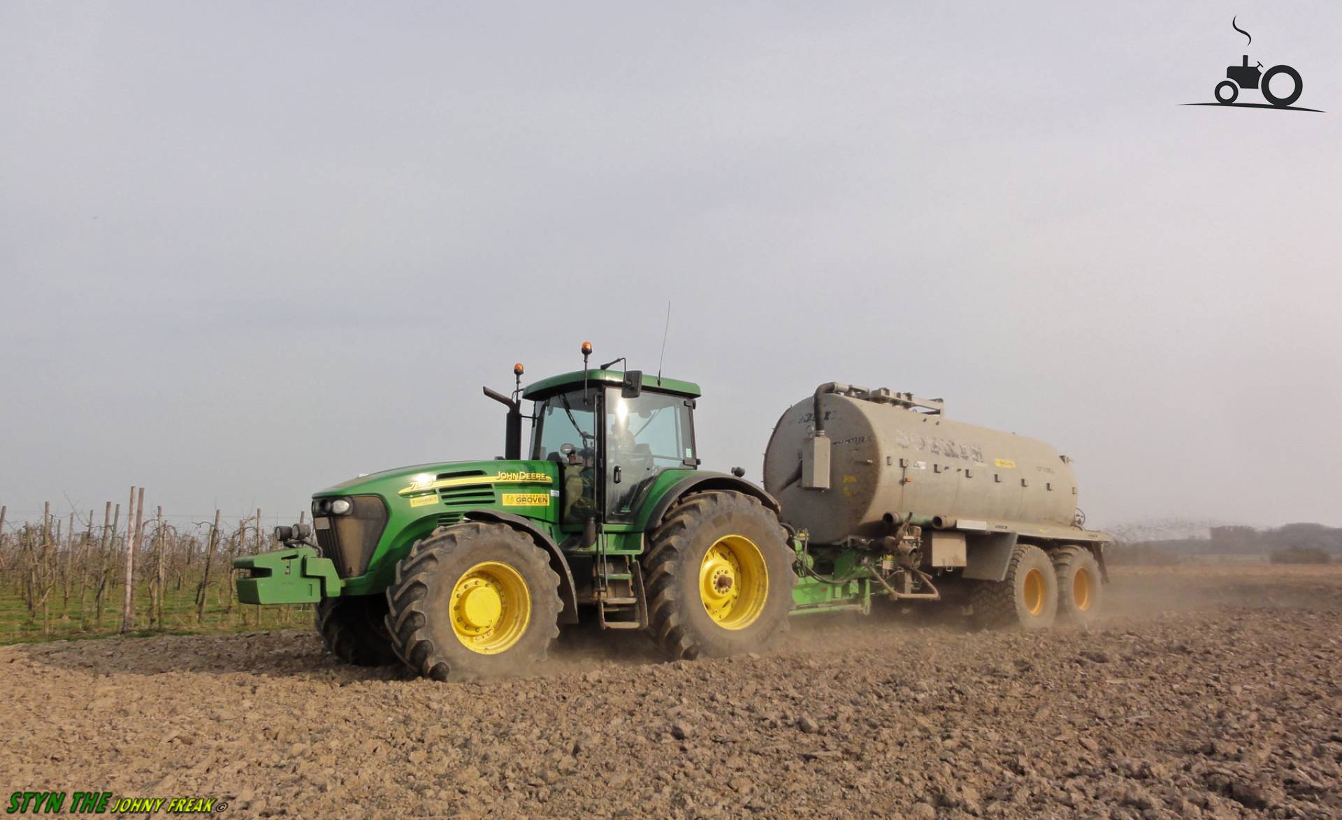 Foto John Deere 7820 van Loonwerken Groven