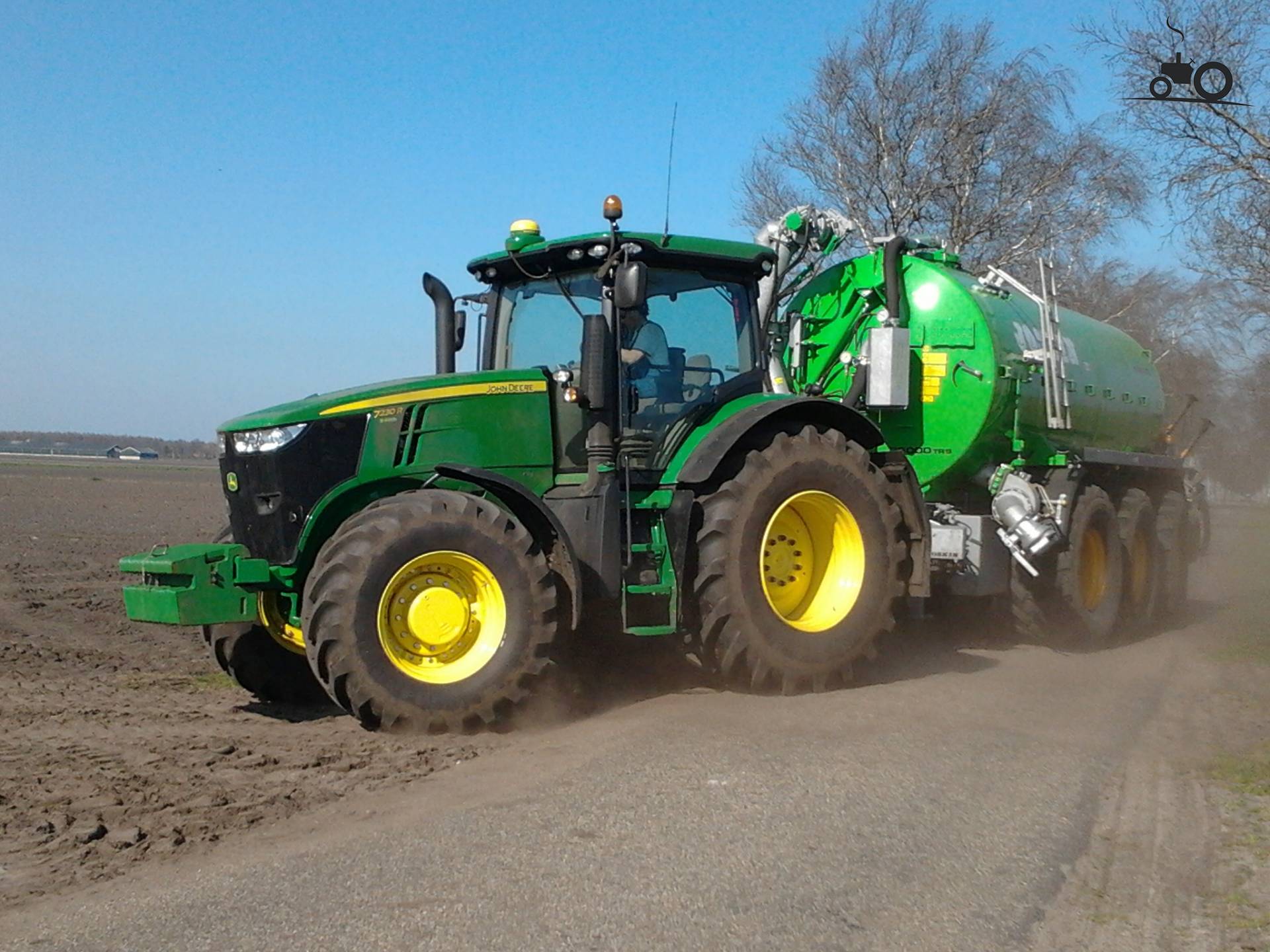 Foto John Deere 7230R #614476