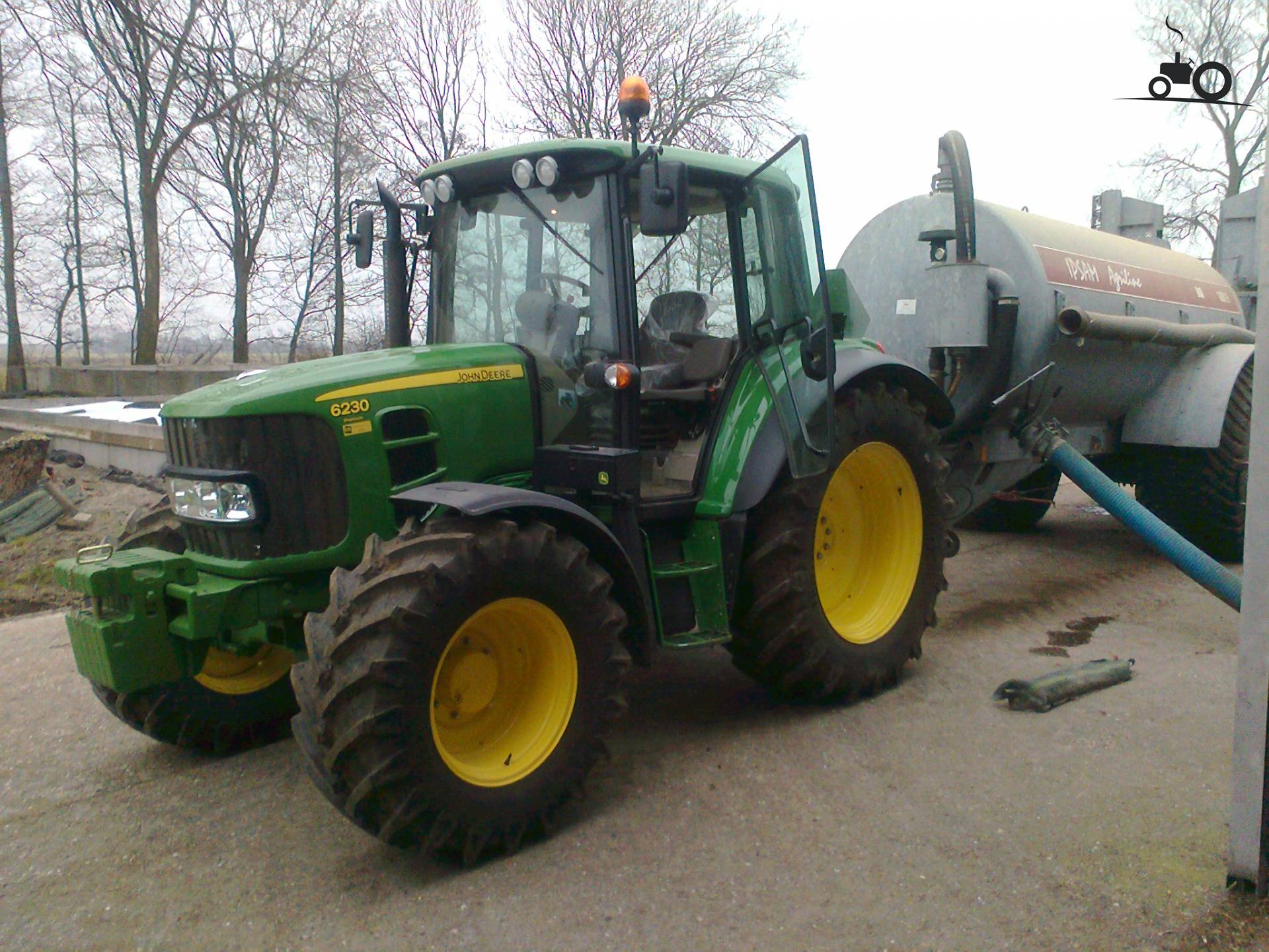 Foto John Deere 6230 Premium #625287
