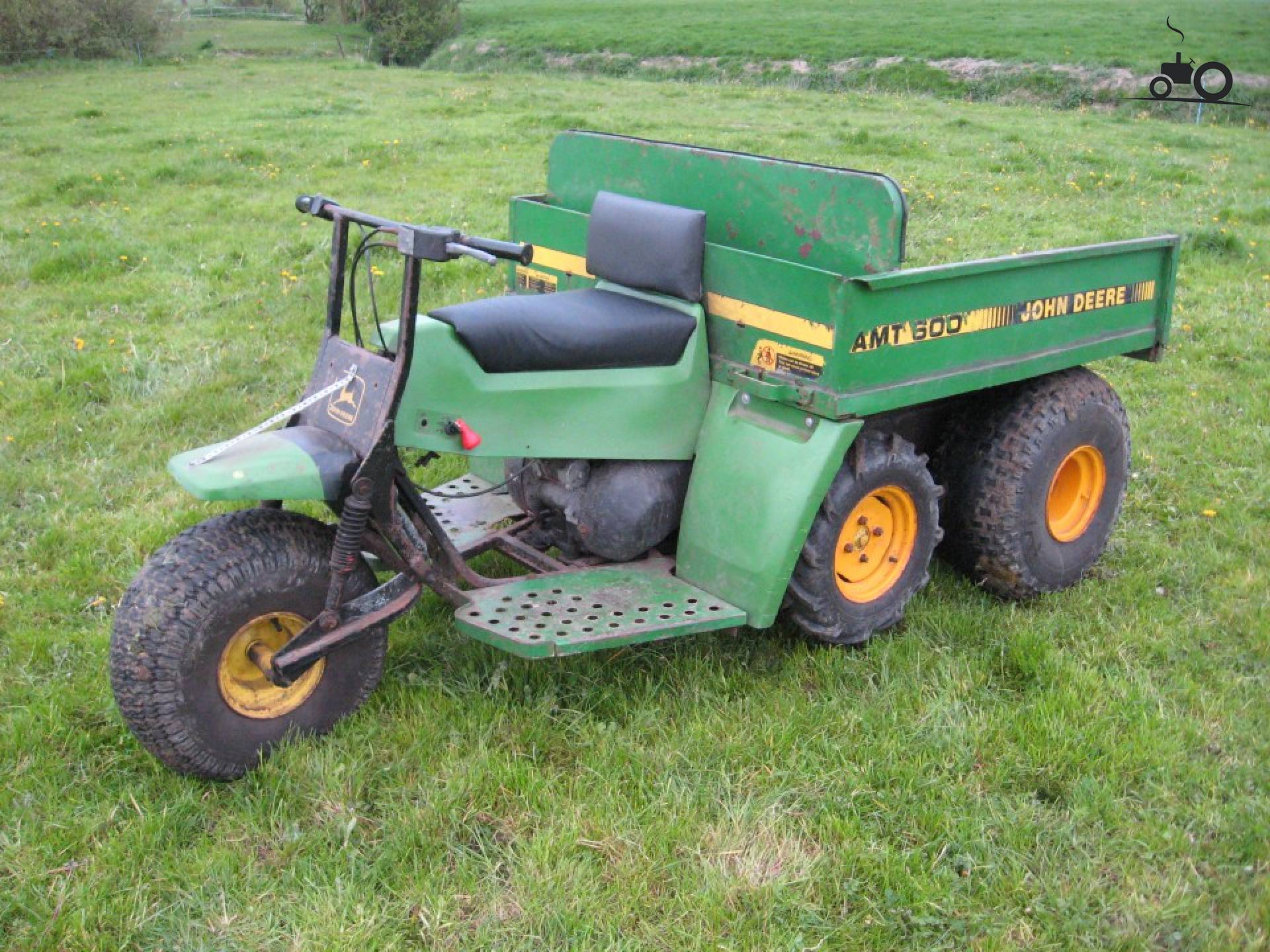 Foto John Deere Gator #630153