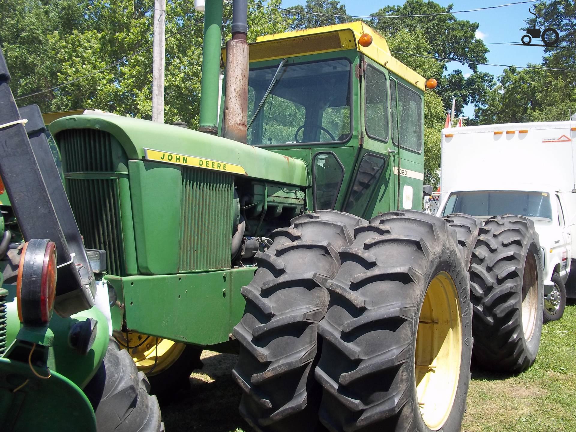 Foto John Deere 7020 #630992