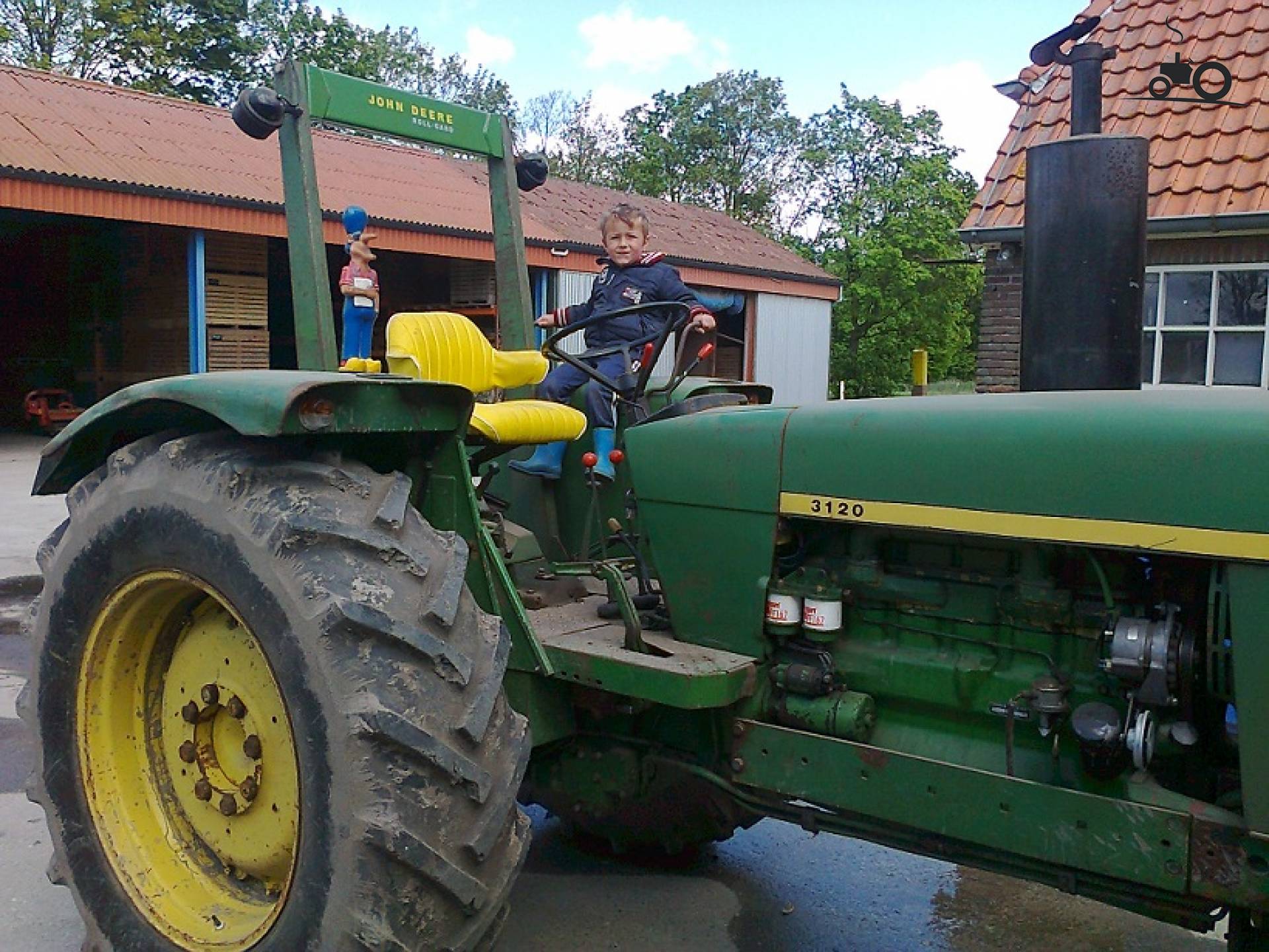 Foto John Deere 3120 #633993