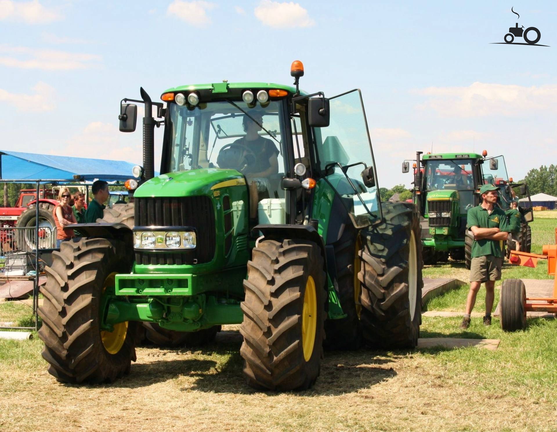 Foto John Deere 6830 Premium #643531