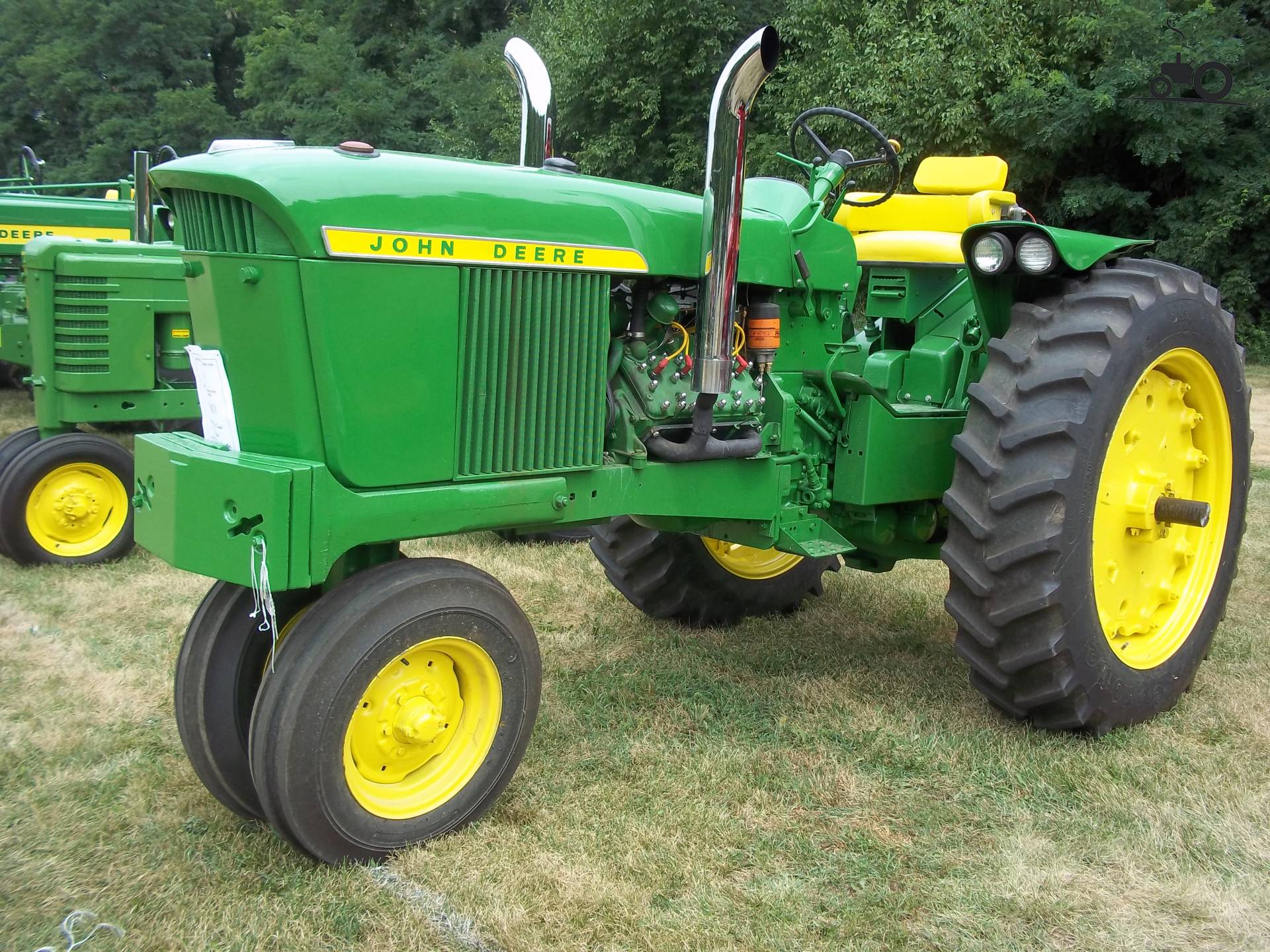 Foto John Deere 3020 #643658