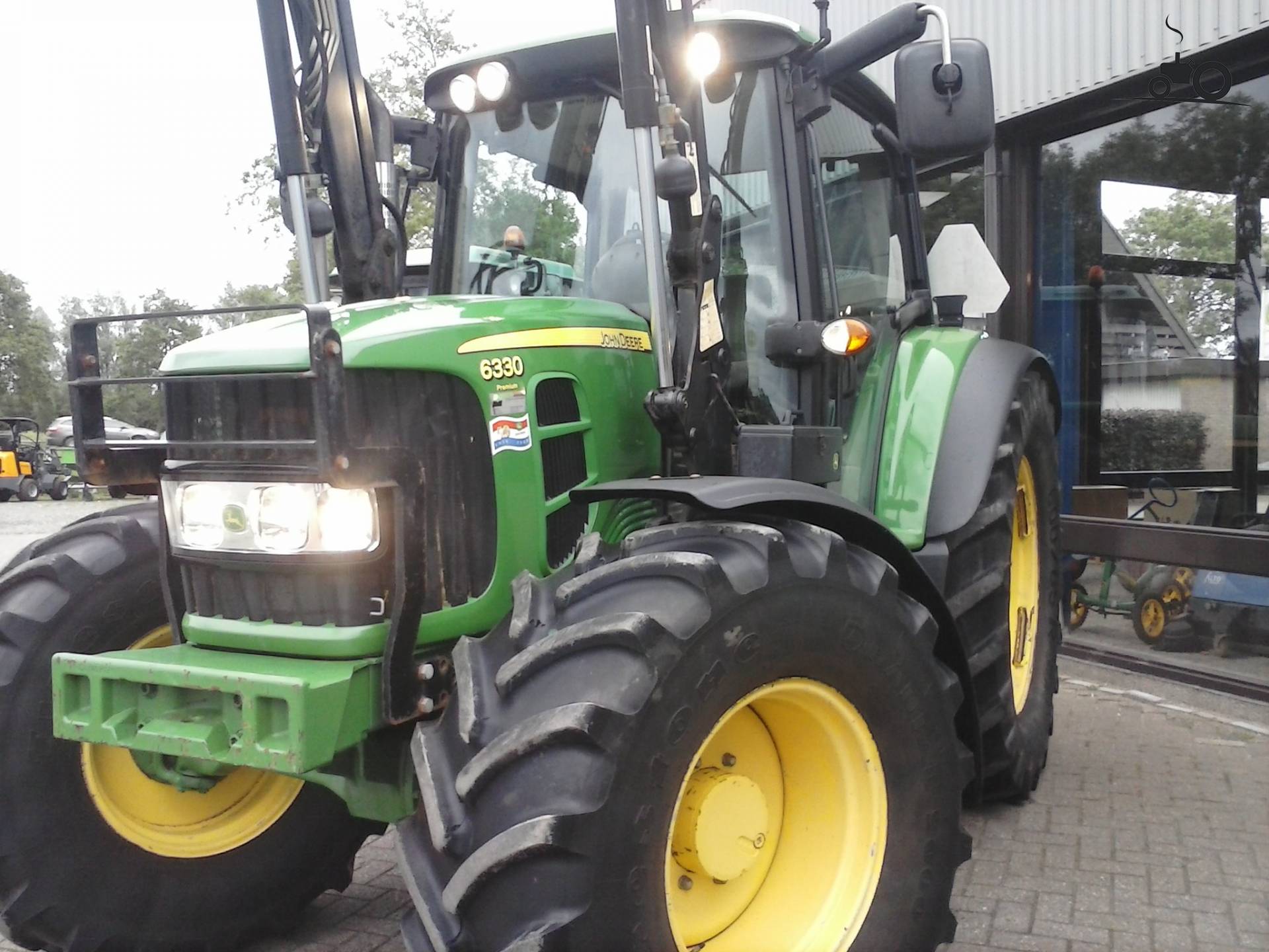 Foto John Deere 6330 Premium #647182