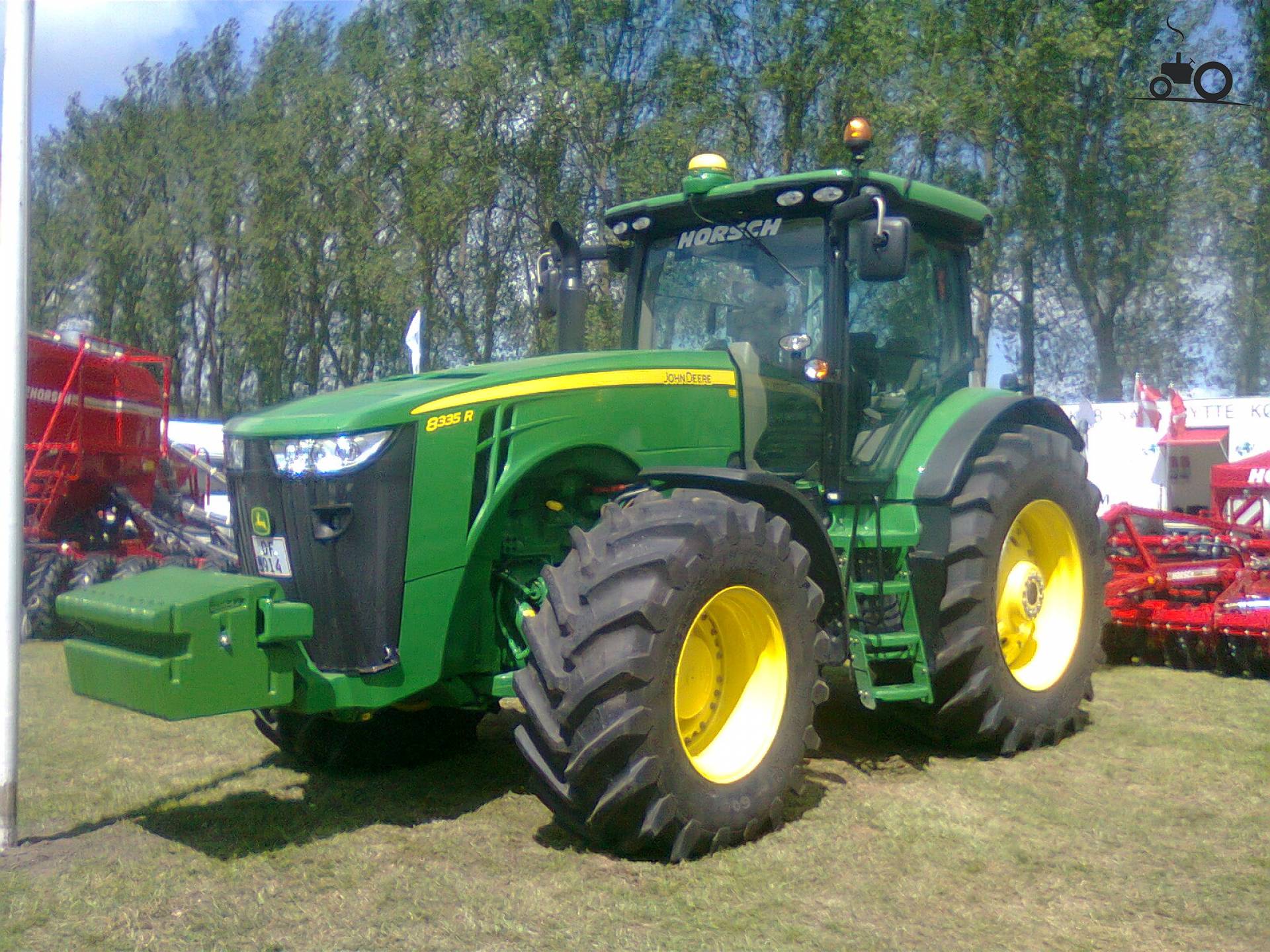 Foto John Deere 8335R #648494